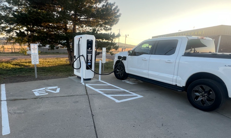 Sierra Grande Travel Center | Des Moines, NM | EV Station