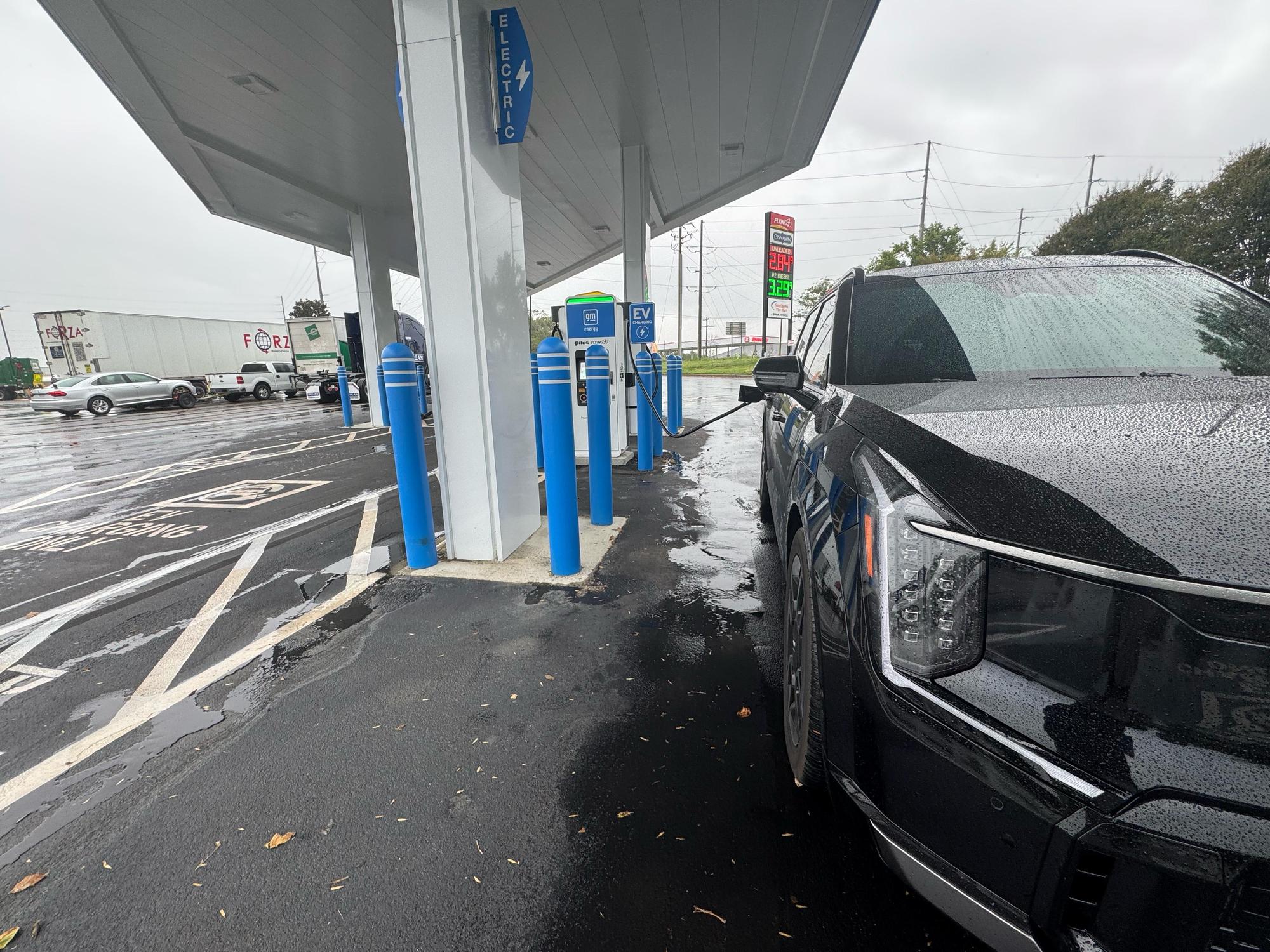 Flying J Travel Center | Letohatchee, AL | EV Station