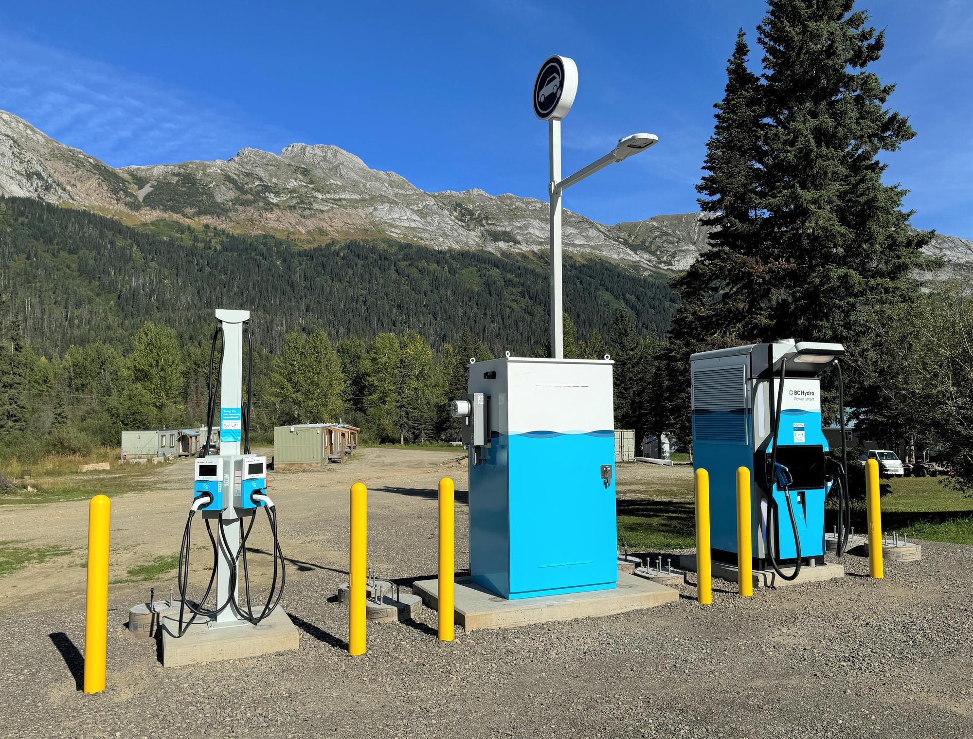 Azouzetta Lake Lodge | Mackenzie, BC | EV Station