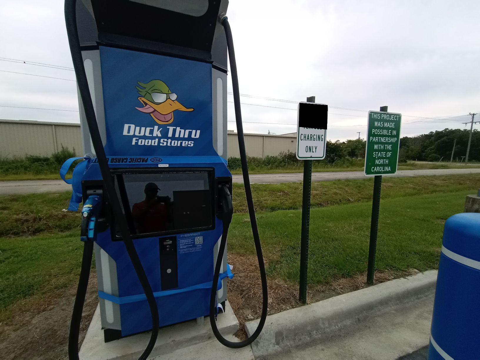 Duck Thru | Columbia, NC | EV Station