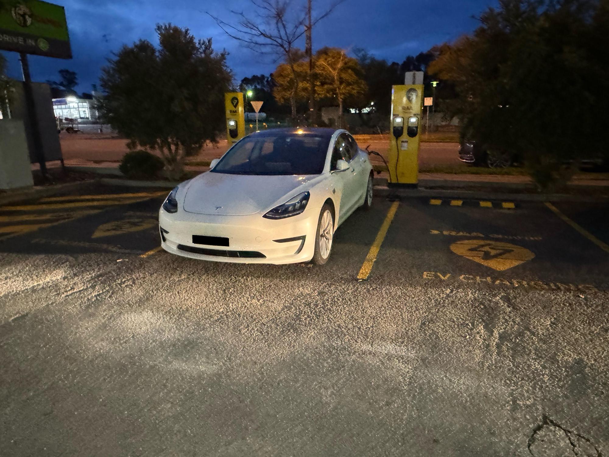 Woolshed Inn | Bordertown, SA | EV Station