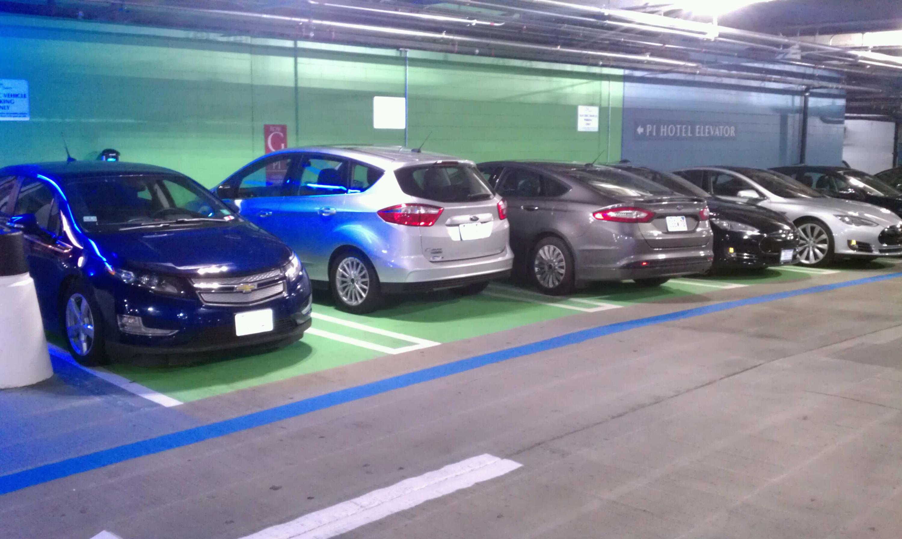 155/157 Seaport Blvd Garage | Boston, MA | EV Station