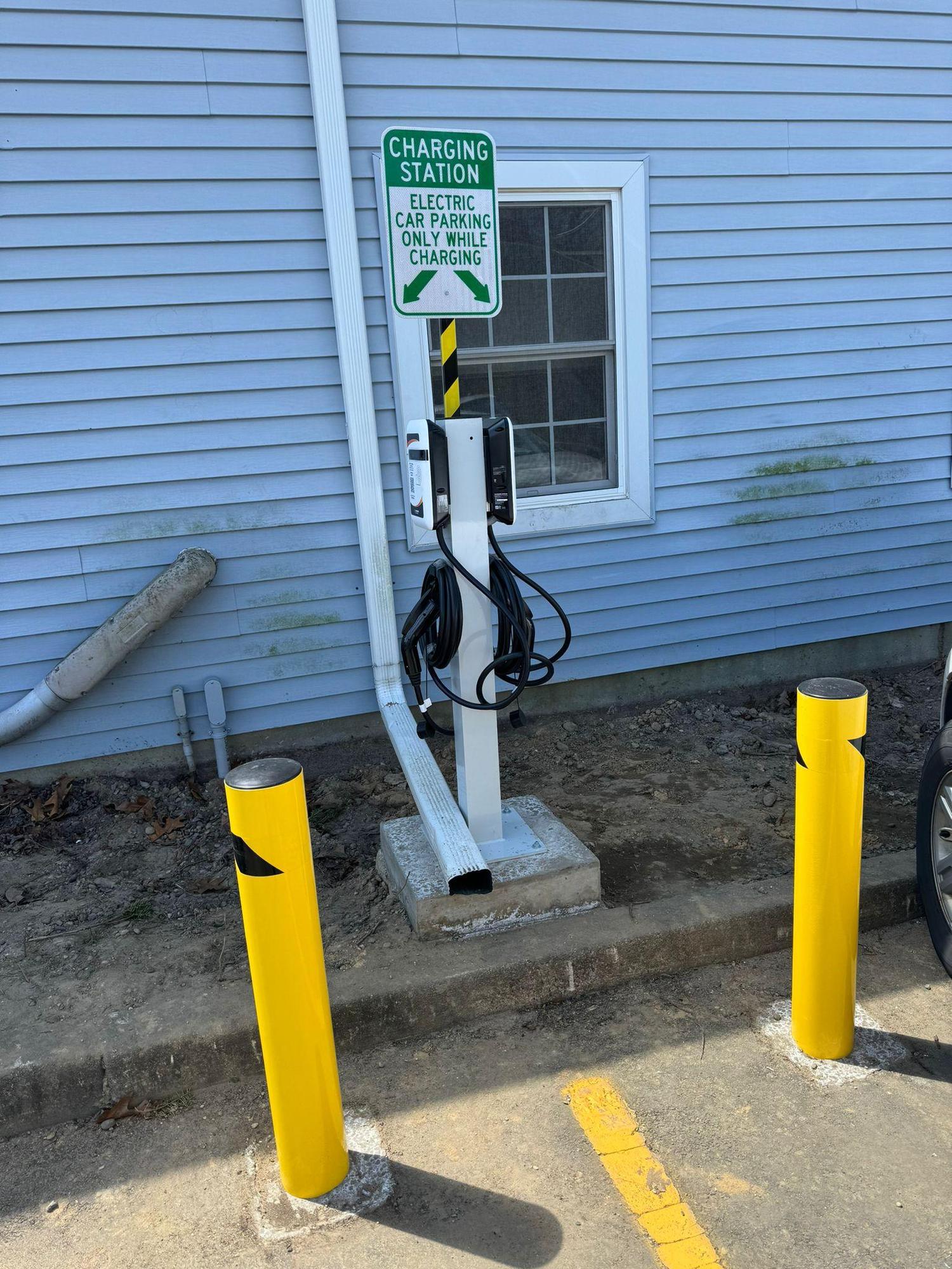 Compact Kars | Millstone, NJ | EV Station
