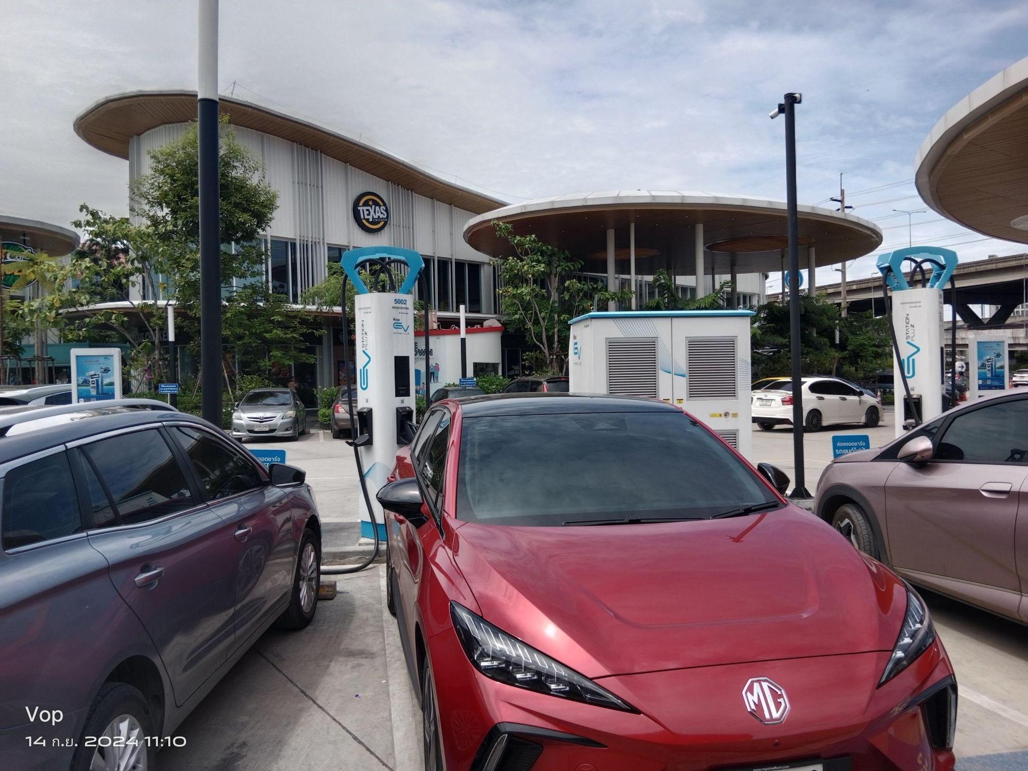 PTT Station Flagship Vibhavadi Rangsit 62 | 599 Vibhavadi Rangsit, Khwaeng Talat Bang Khen, Khet ...