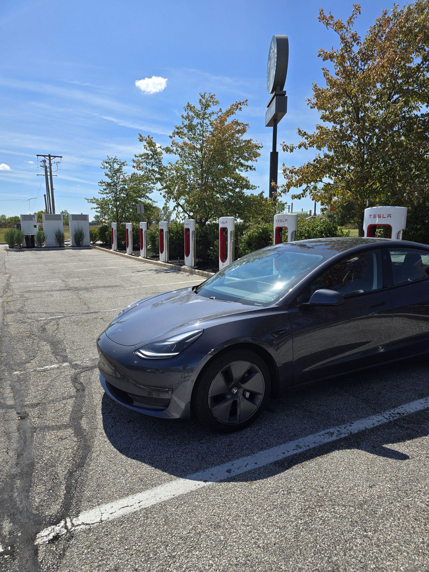 Lebanon Crossing | Lebanon, IN | EV Station