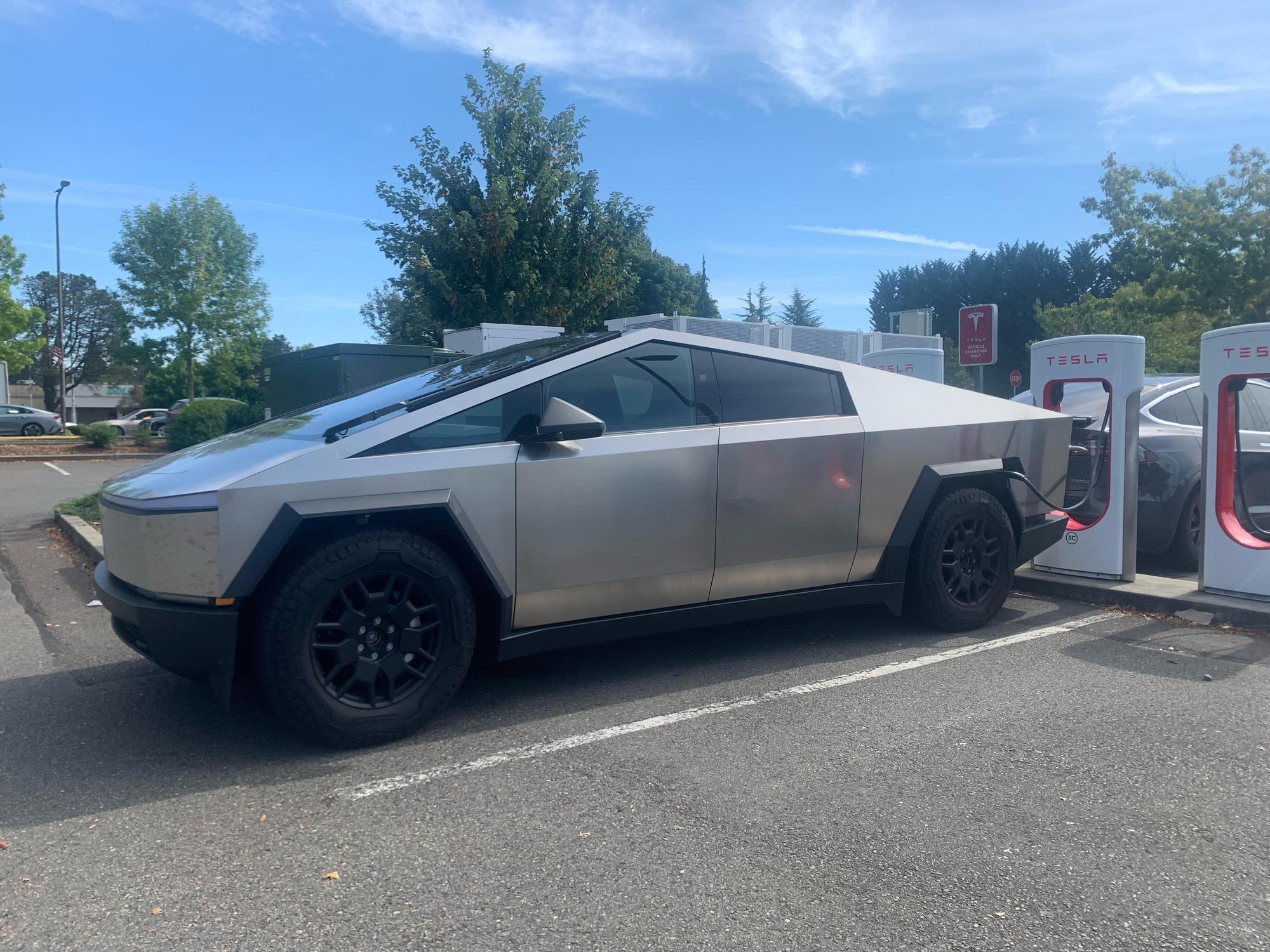South Sound Center - Target (2) | Lacey, WA | EV Station