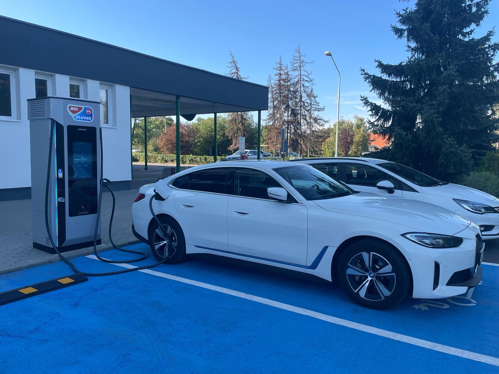 MOL Plugee - MOL Petrolkémia Zrt. | TVK Ipartelep, Tiszaújváros, 3581 ...