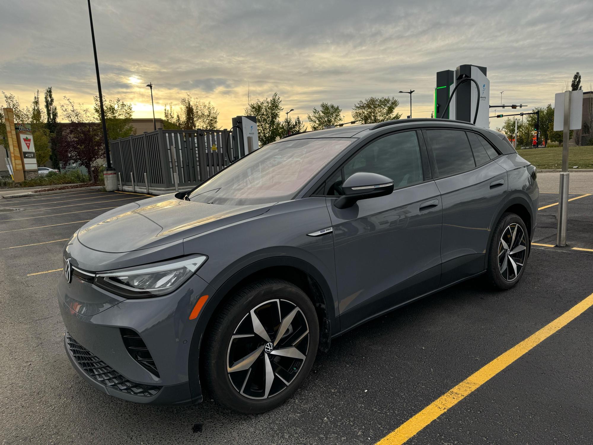 Canadian Tire | Edmonton, AB | EV Station