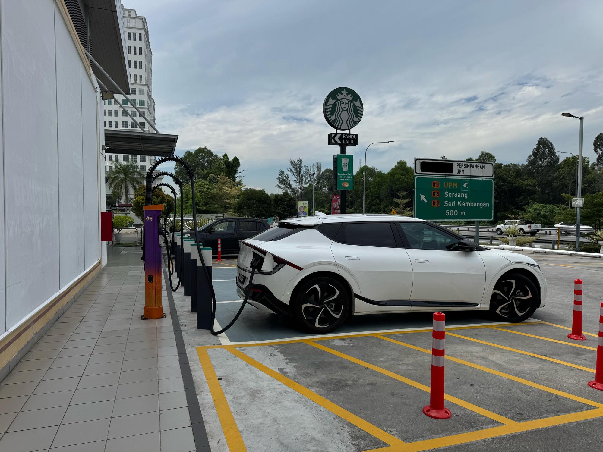 Gentari | PETRONAS Solaris (Putra) Seri Kembangan NSE Southbound [150KW ...