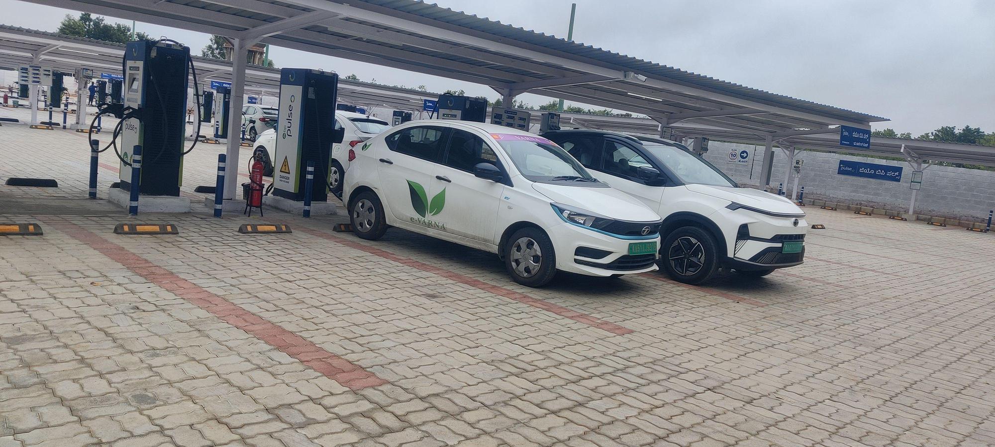 JIO BP PULSE - EV CHARGING HUB | Doddajala Amanikere, KA | EV Station