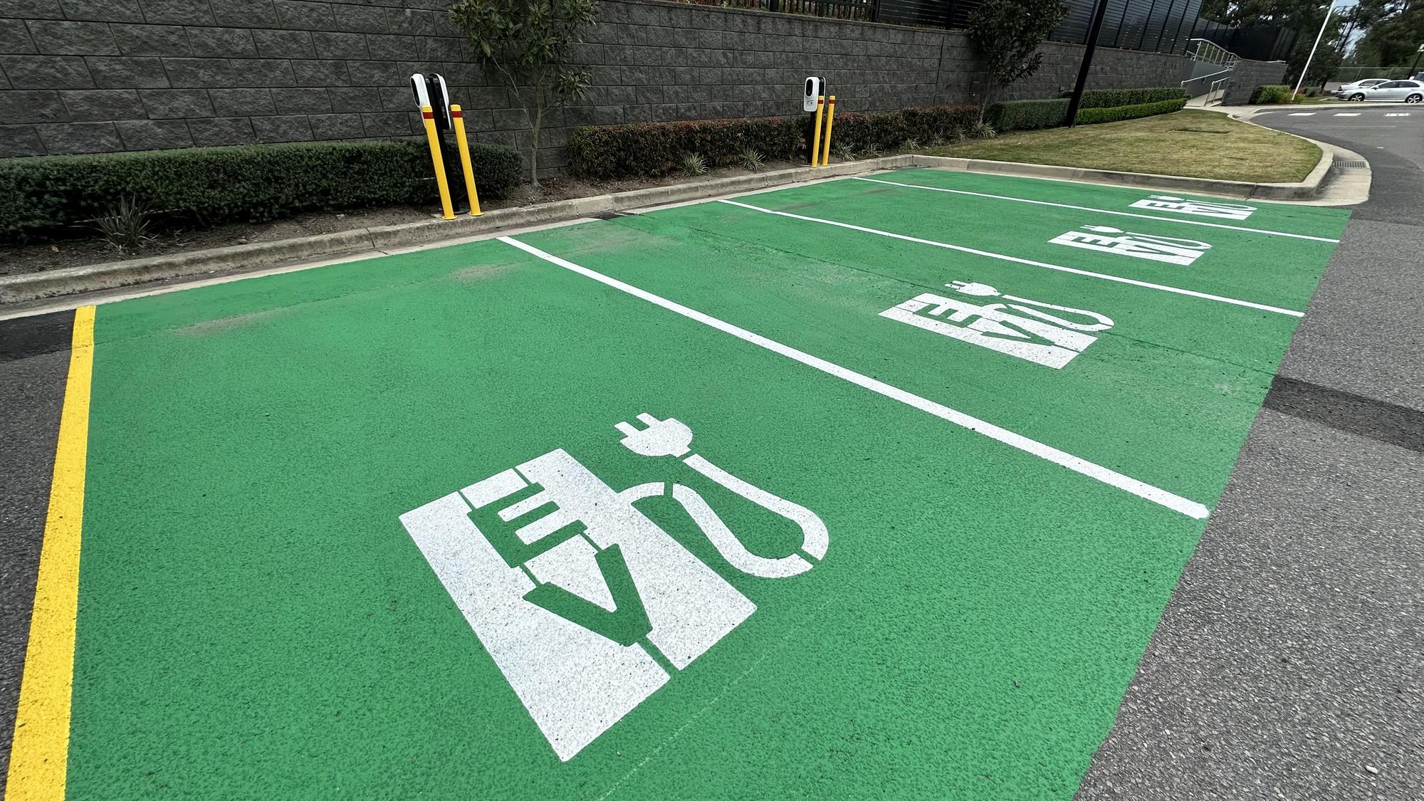 Toronto Workers Club | Toronto, NSW | EV Station