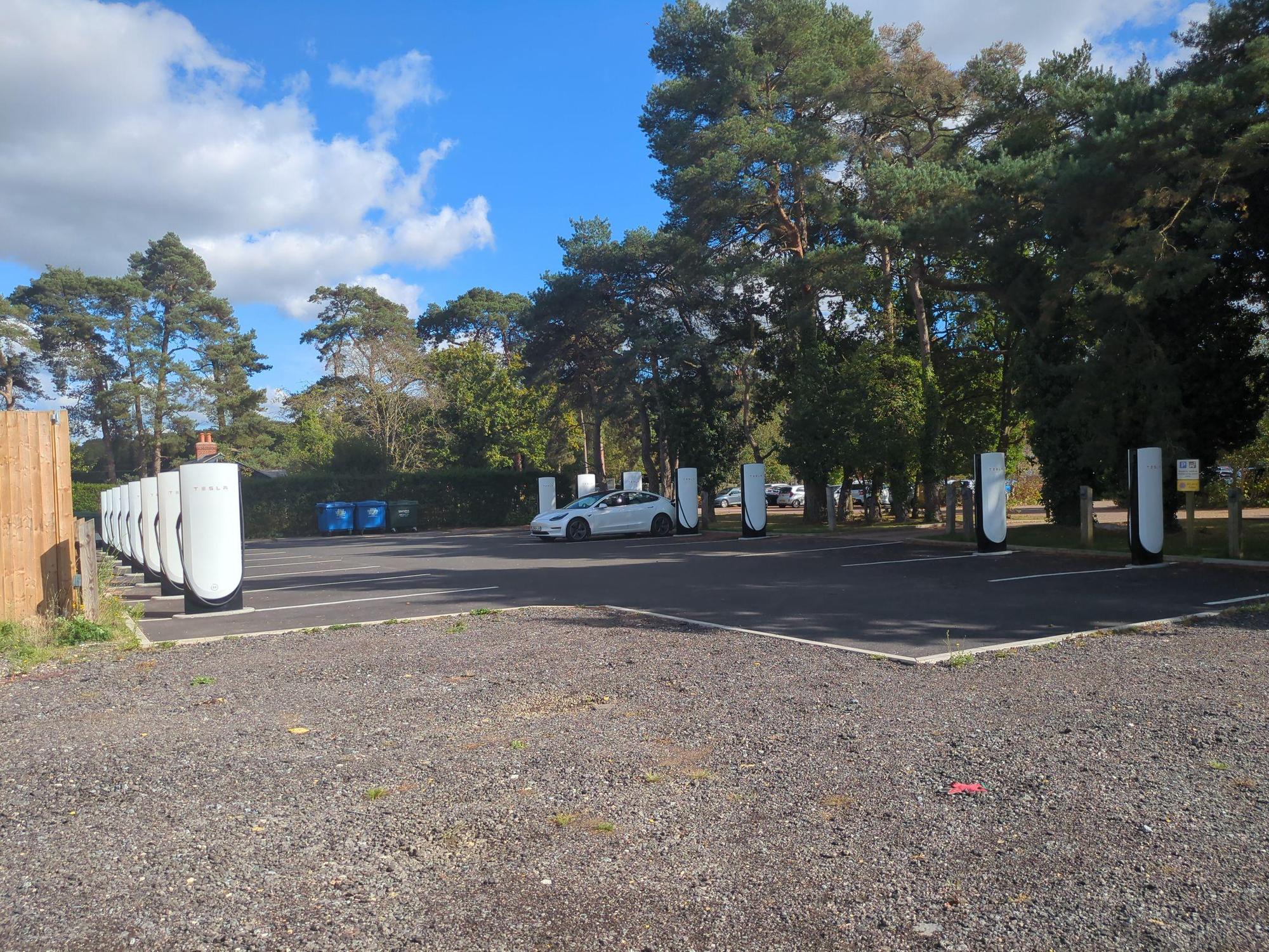 Elveden Inn (1) | Elveden Inn Brandon Road, Thetford IP24 3TP, UK | EV ...