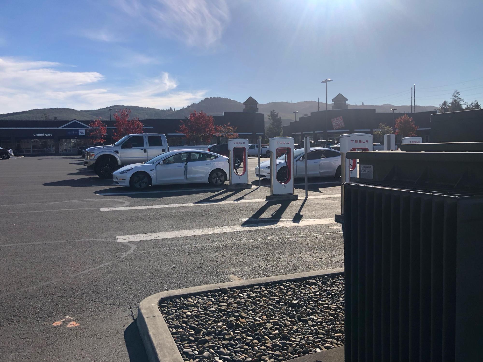 Seaside Factory Outlet Center | Seaside, OR | EV Station