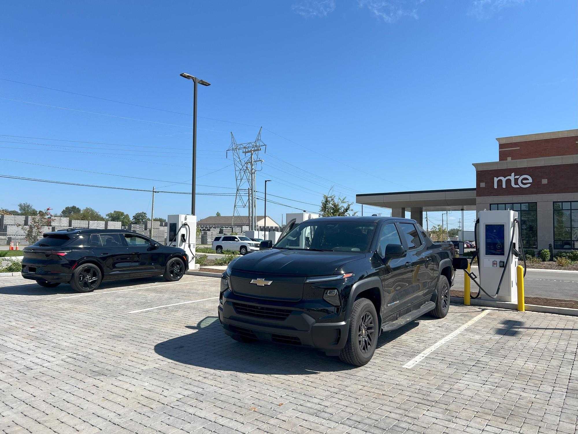 Middle Tennessee Electric Main Office | Murfreesboro, TN | EV Station