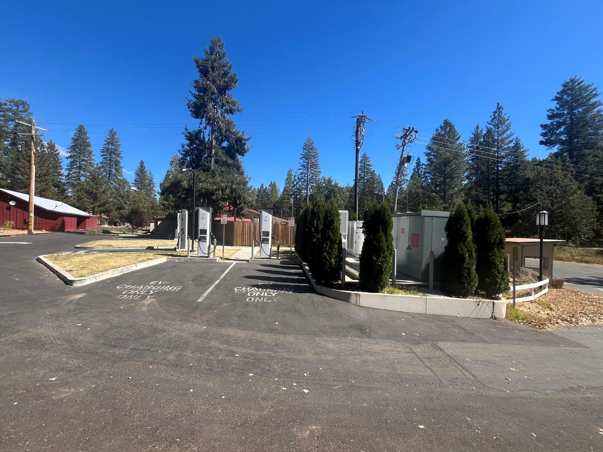 Yosemite Westgate Lodge/Buck Meadows Lodge | Buck Meadows, CA | EV Station