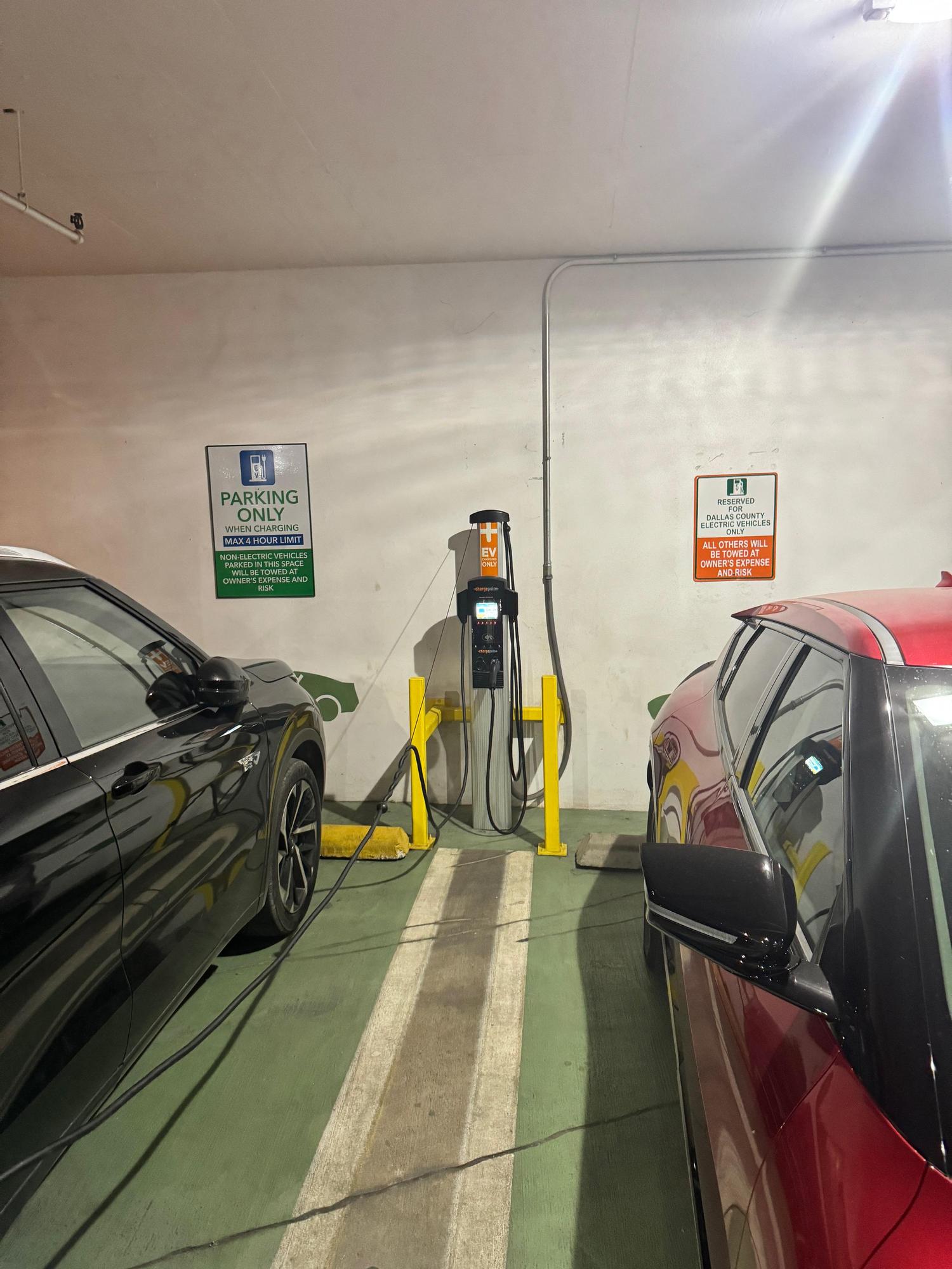 George Allen Courts - Underground Garage | Dallas, TX | EV Station
