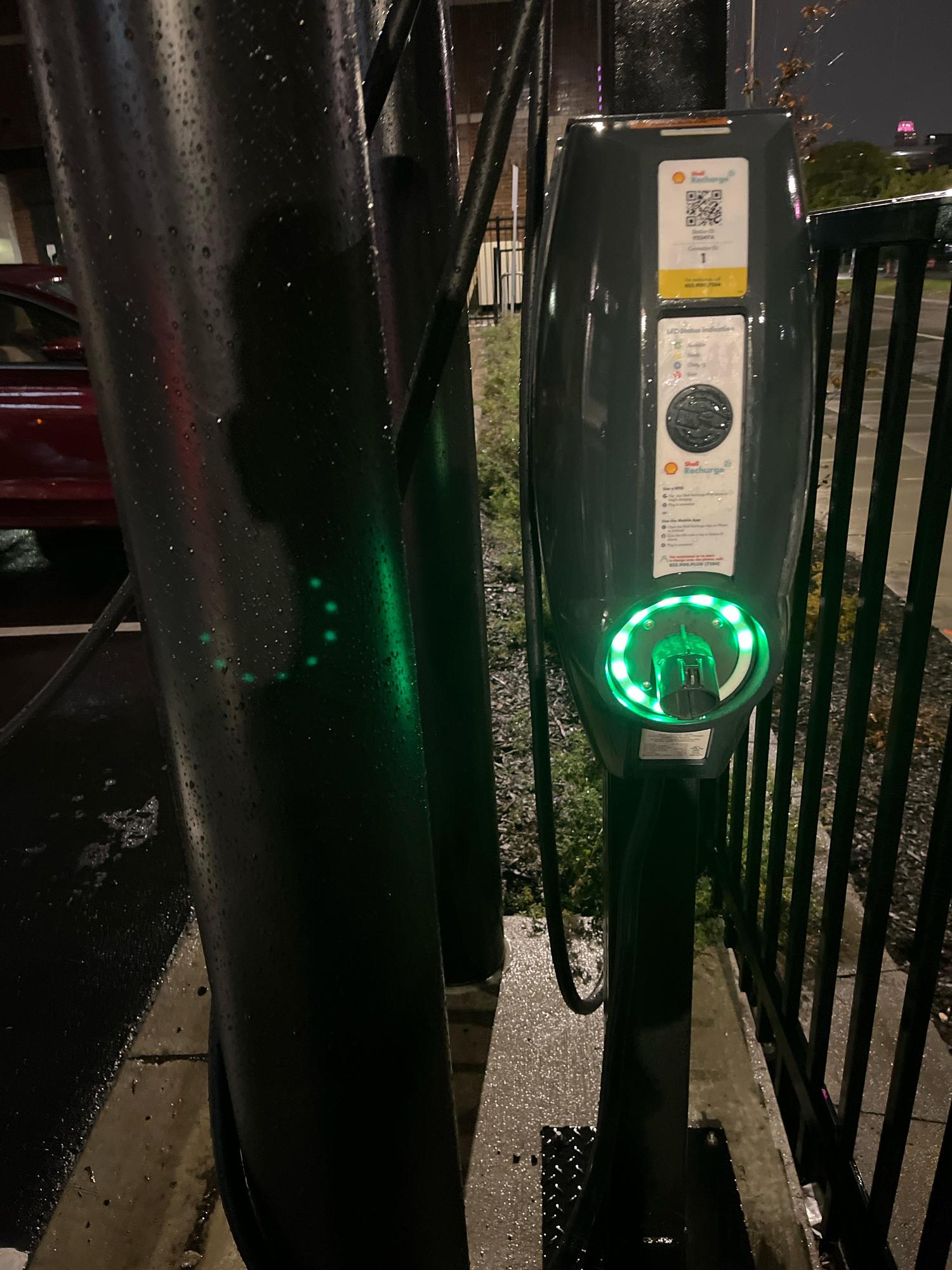 Meijer Rivertown Market | Detroit, MI | EV Station