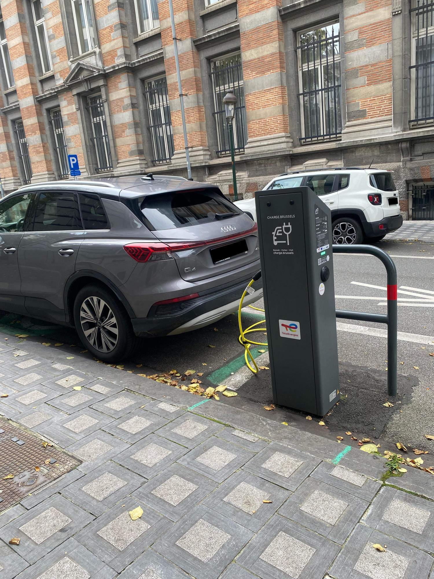 Brussels Charging Station | Bruxelles, Bruxelles | EV Station