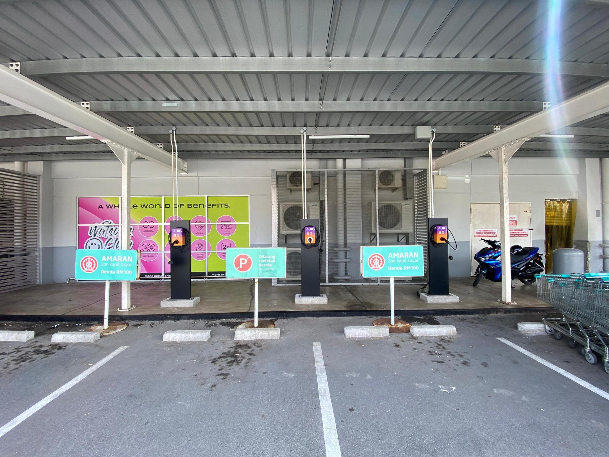 Gentari @ Lotus's Eco Tropics Kota Masai | Pasir Gudang, Johor | EV Station