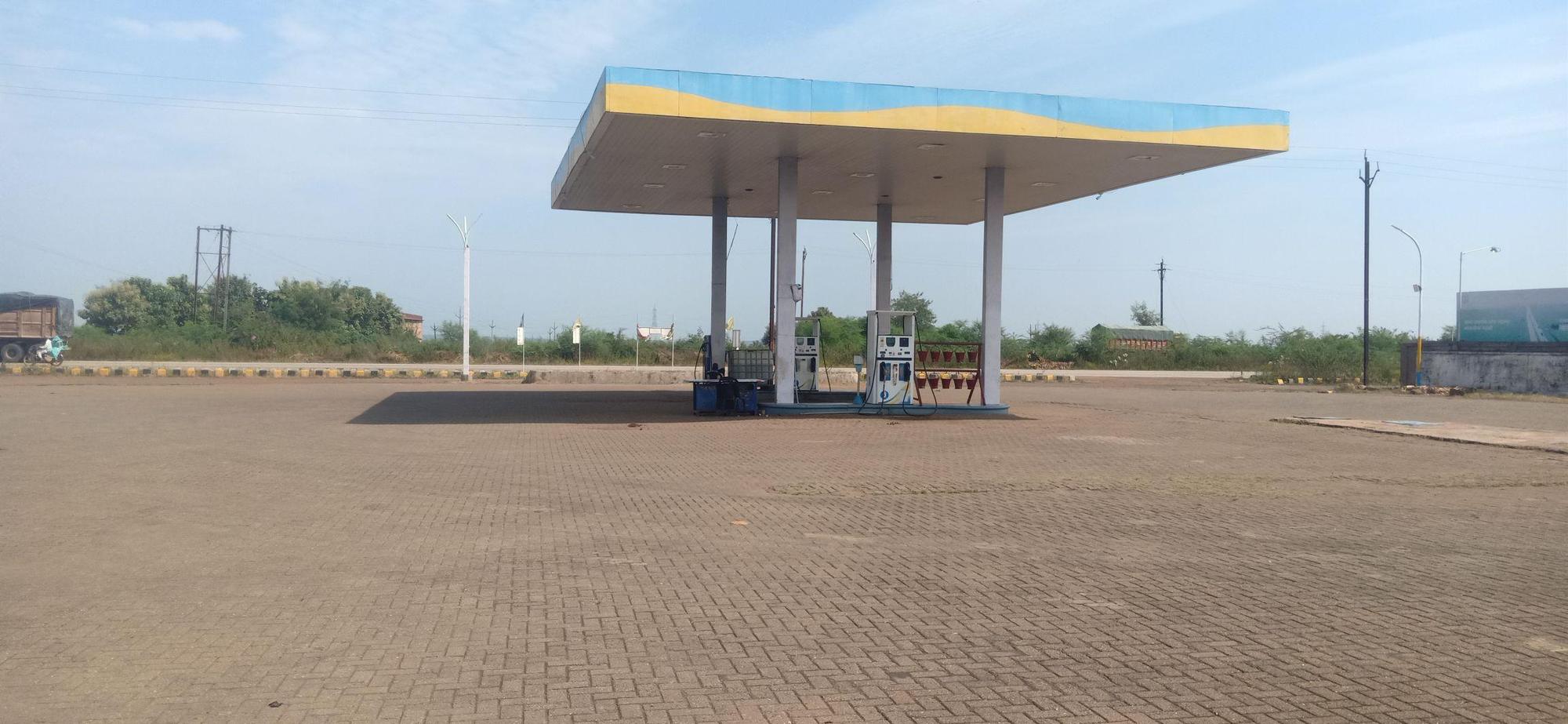 BPCL 60 kW double gun CCS Type | Bans Khedi, MP | EV Station
