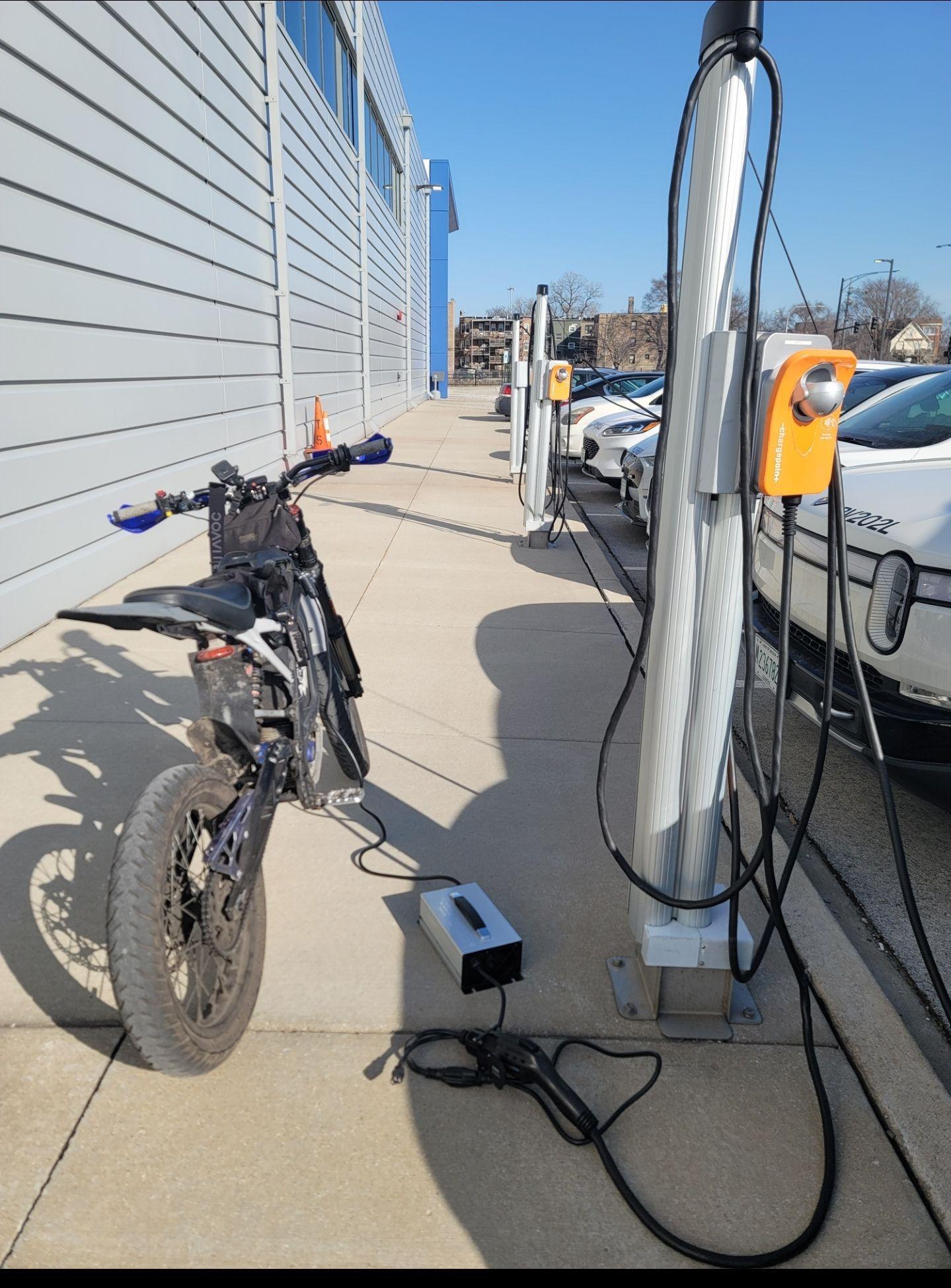 City Of Chicago Fleet Maintenance Facility | Chicago, IL | EV Station