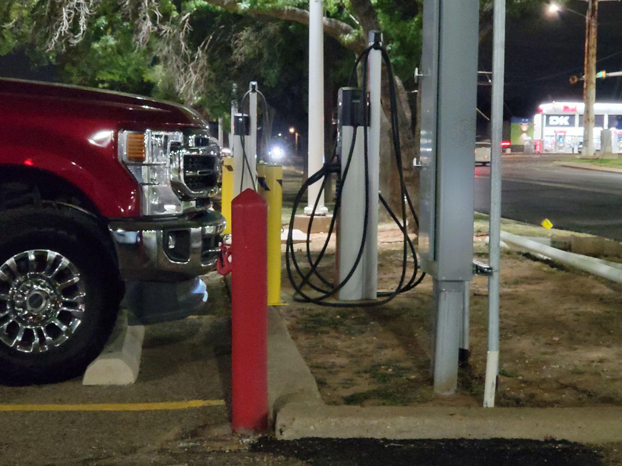 Gene Messer Ford Lubbock | Lubbock, TX | EV Station
