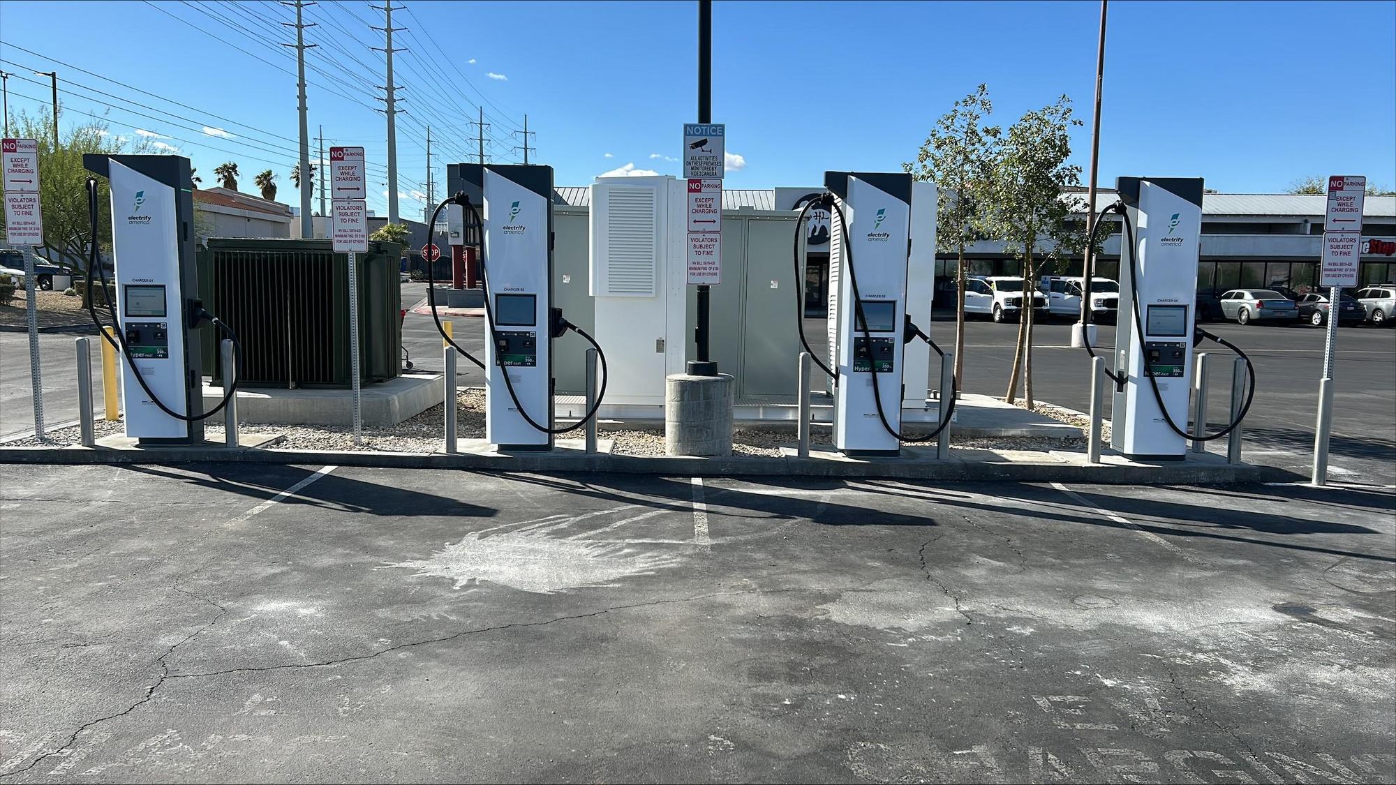 Target | Las Vegas, NV | EV Station