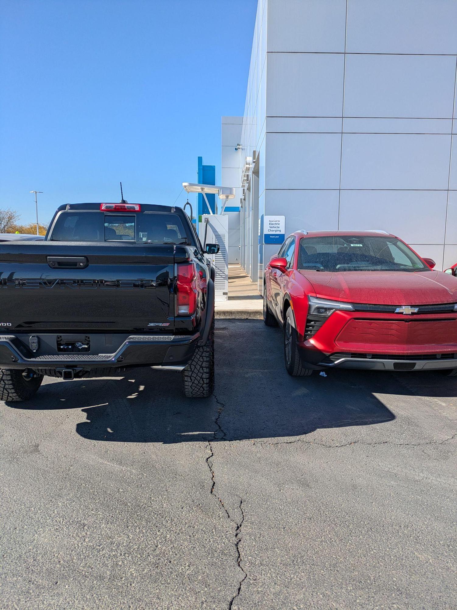 Cardinal Chevrolet | Hurricane, WV | EV Station