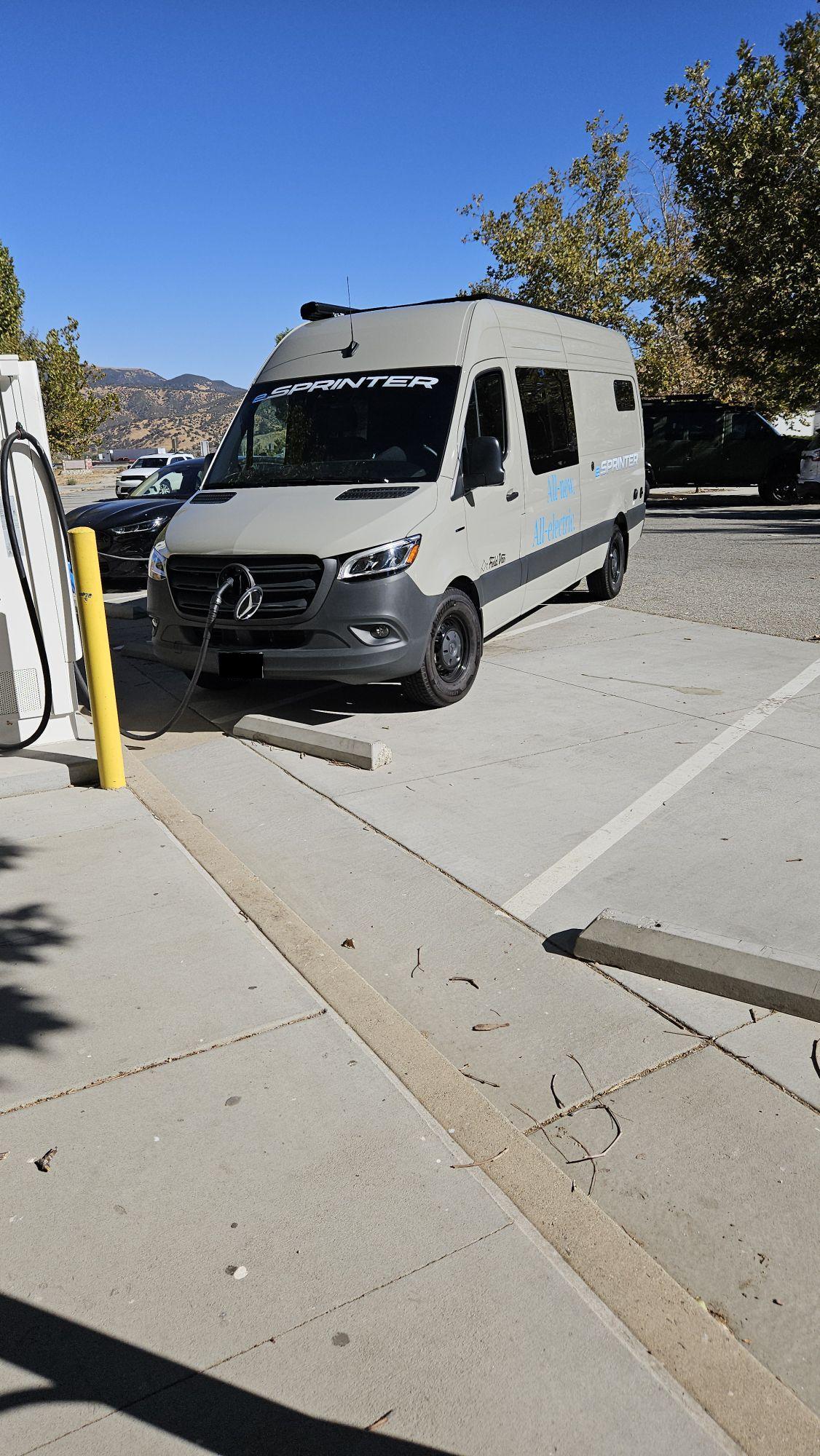 Tejon Pass Rest Area - Southbound | Lebec, CA | EV Station