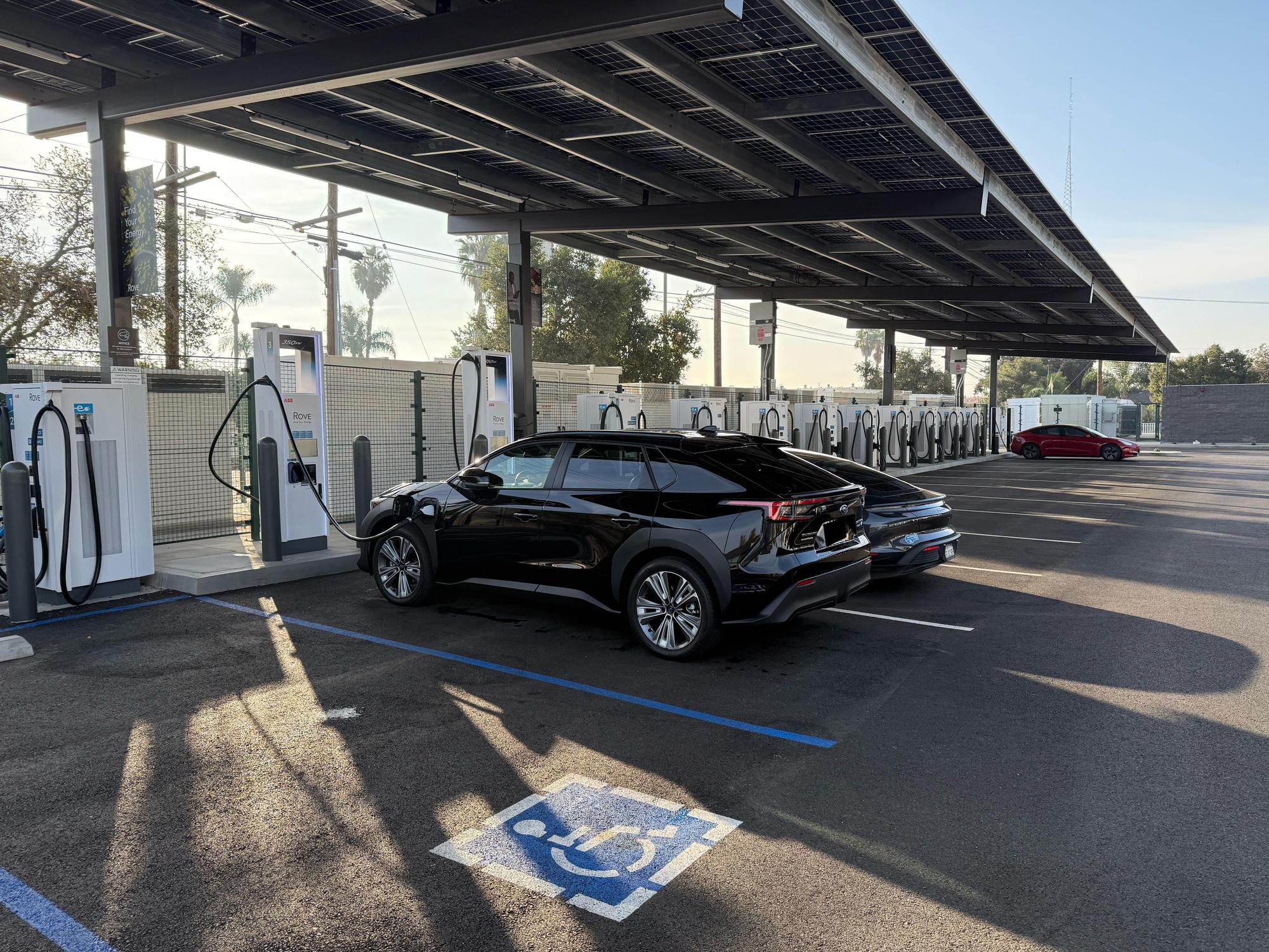 Rove Charging Hub Santa Ana | Santa Ana, CA | EV Station