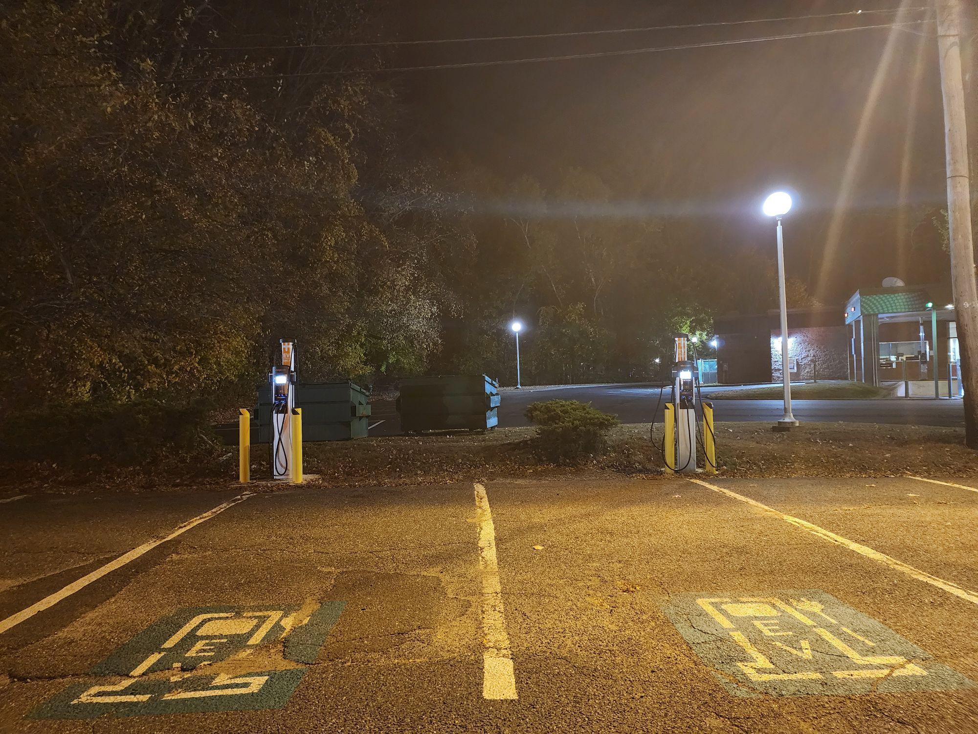 Dunbar Shopping Center (1) | East Longmeadow, MA | EV Station