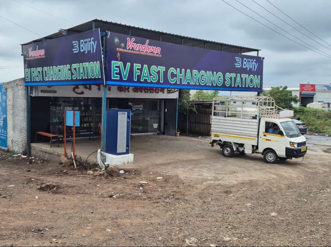 Bijlify 30KW CCS2 Charger, Hotel Vrundavan | Nimgaon Bhogi, MH | EV Station