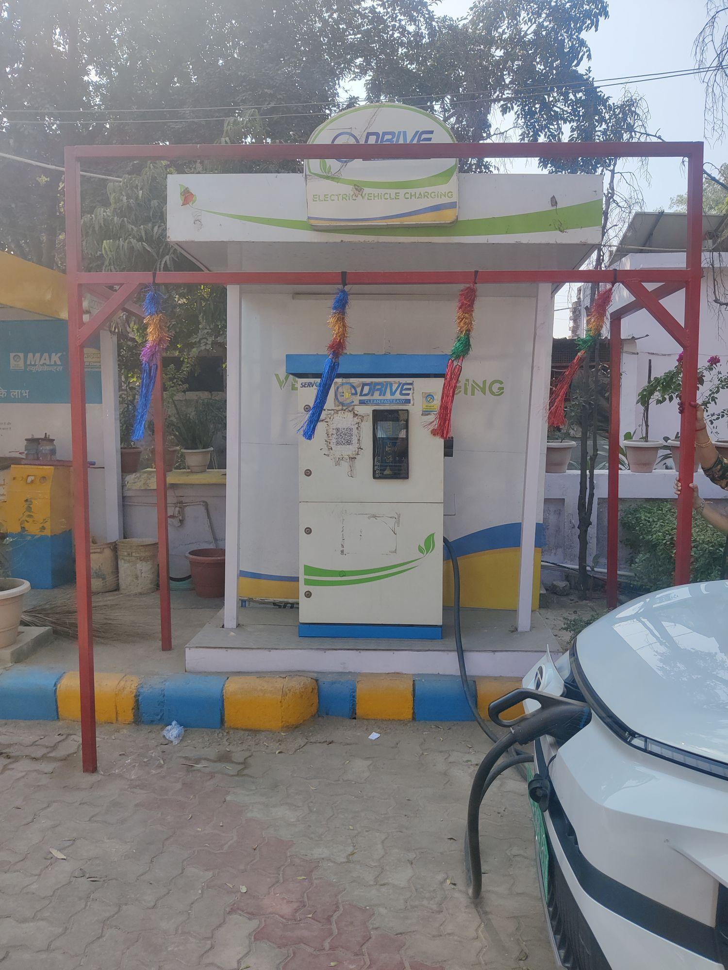 BHAGWATI FUELS OPP. M/S JAMUNAPAR FLG. STN.,LOHAVAN, MATHURA-RAYA ROAD ...