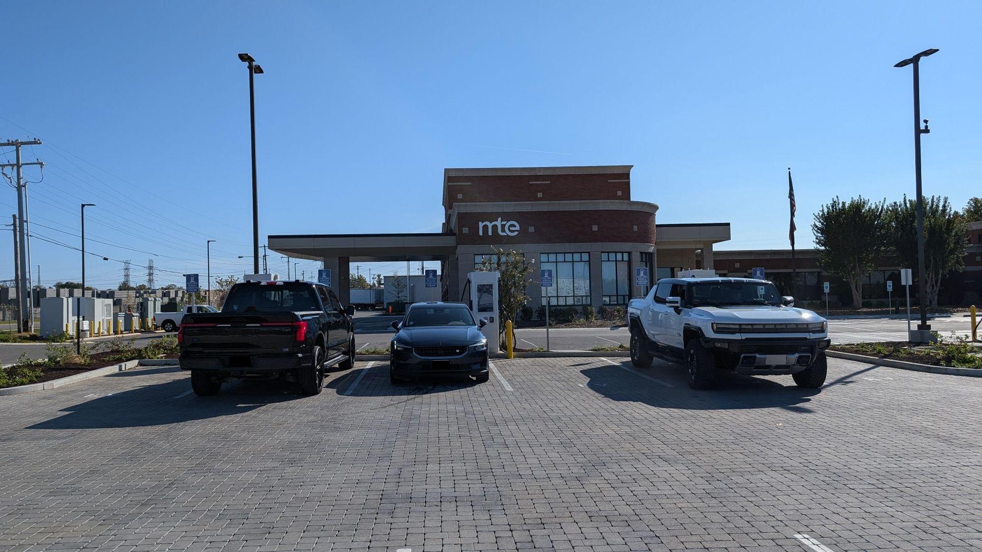 Middle Tennessee Electric Main Office | Murfreesboro, TN | EV Station