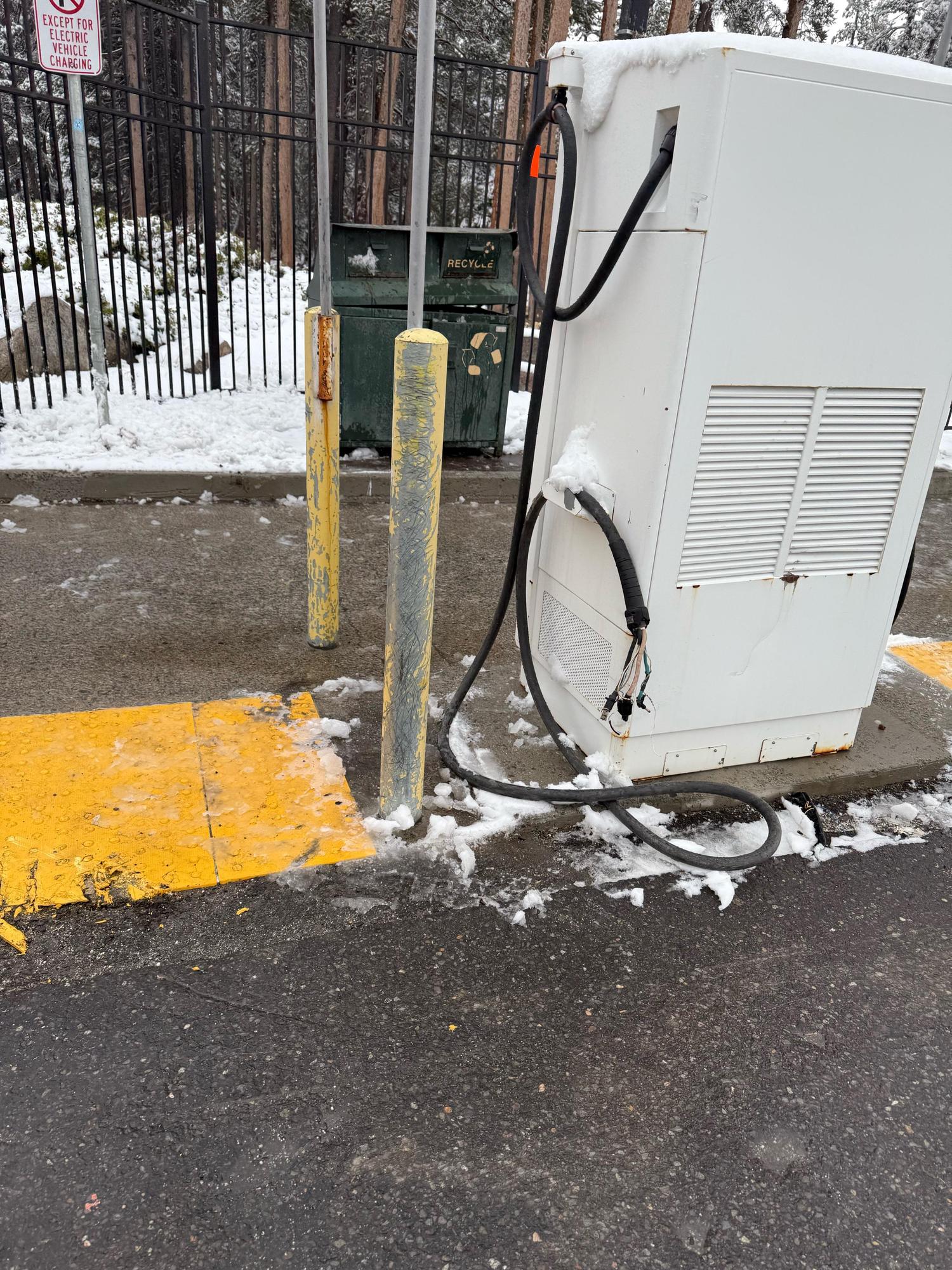 Donner Summit Rest Area - Westbound | Truckee, CA | EV Station
