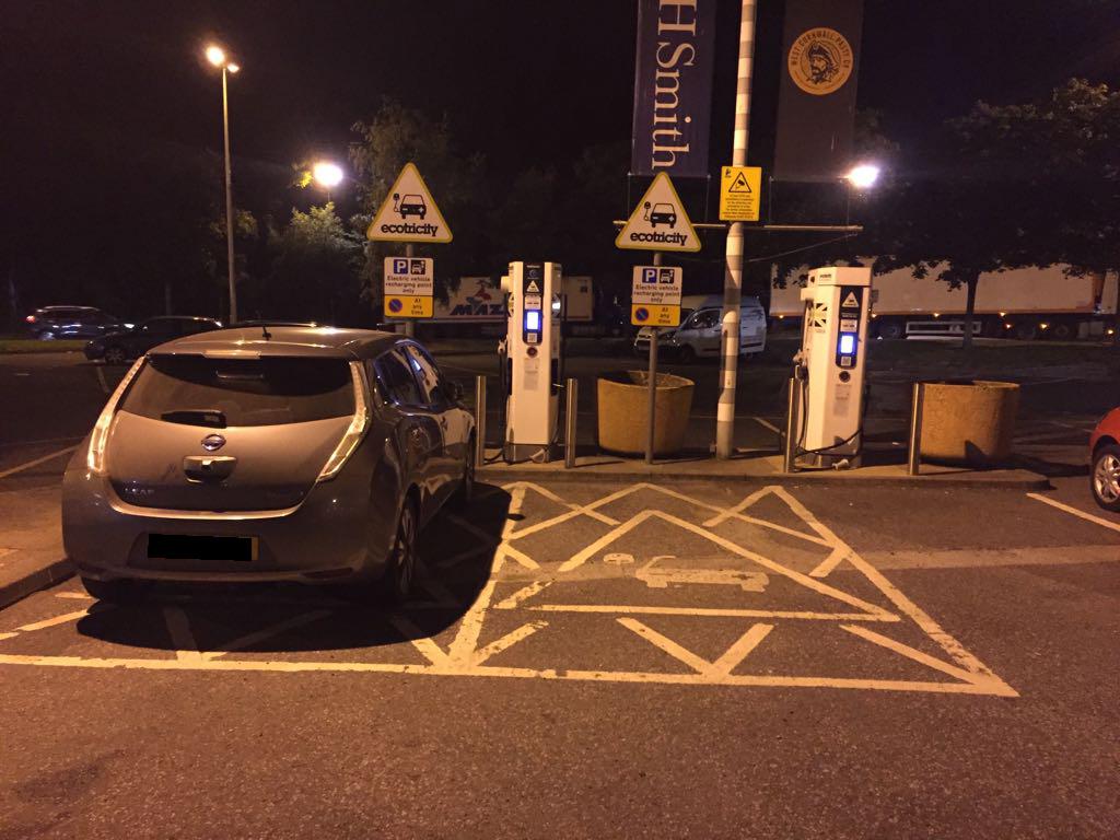 Moto Trowell M1 Northbound | Trowell, England | EV Station