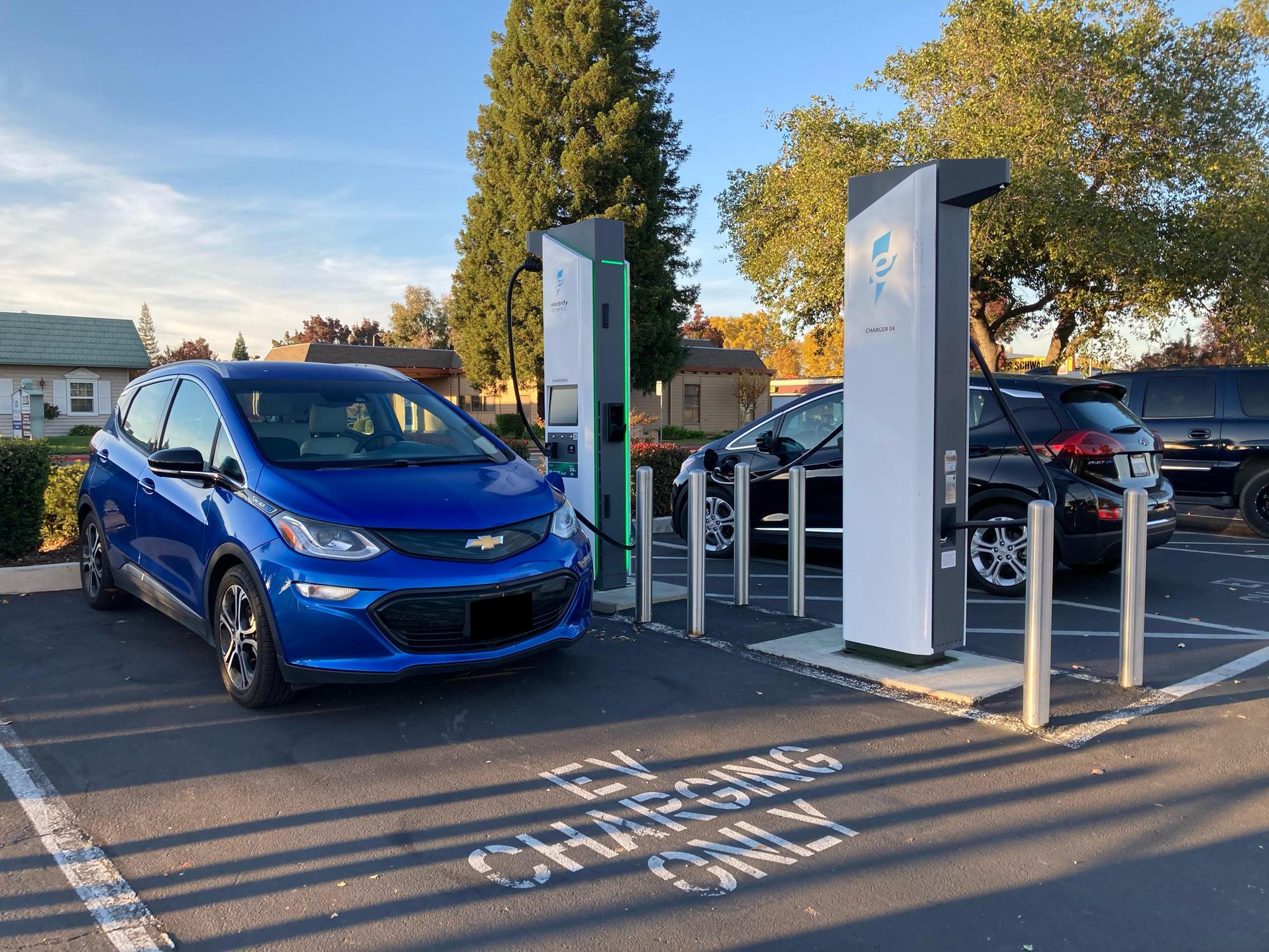 Safeway Anderson | Anderson, CA | EV Station