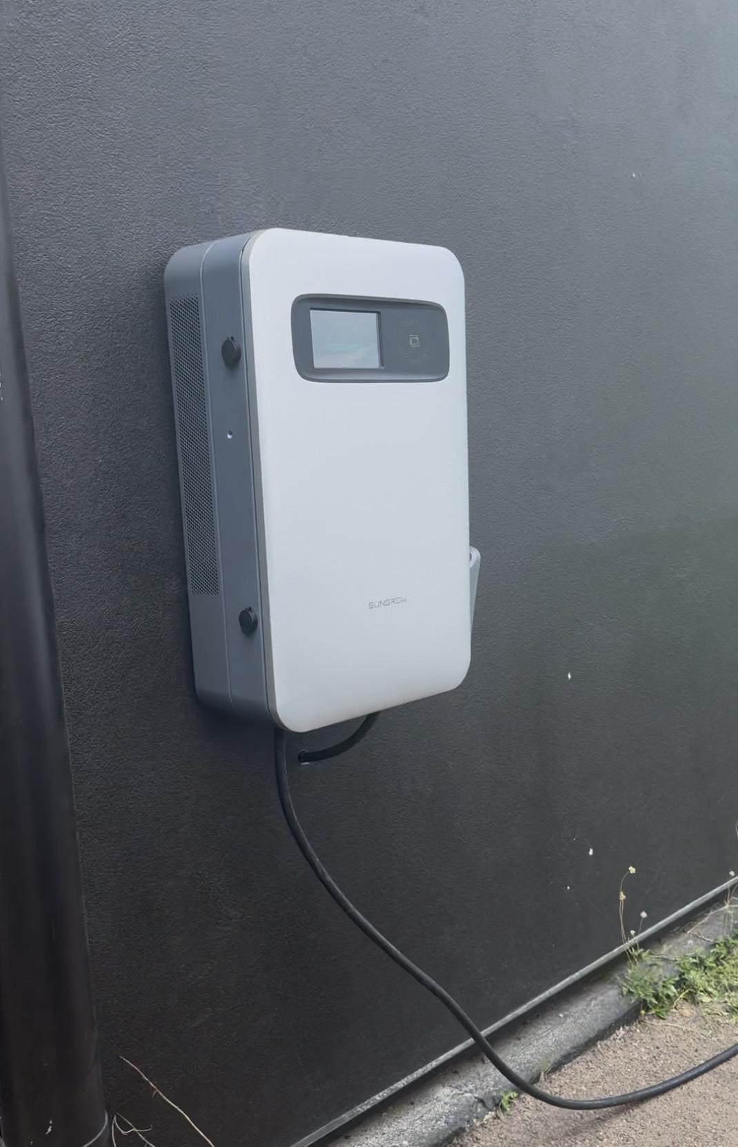 Solar Dimension | Currajong, QLD | EV Station