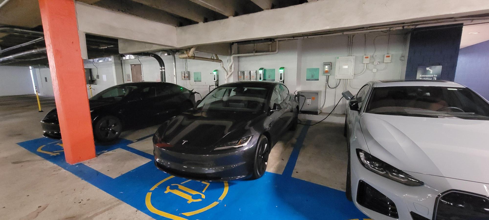 3565 Piedmont Rd NE Building | Atlanta, GA | EV Station