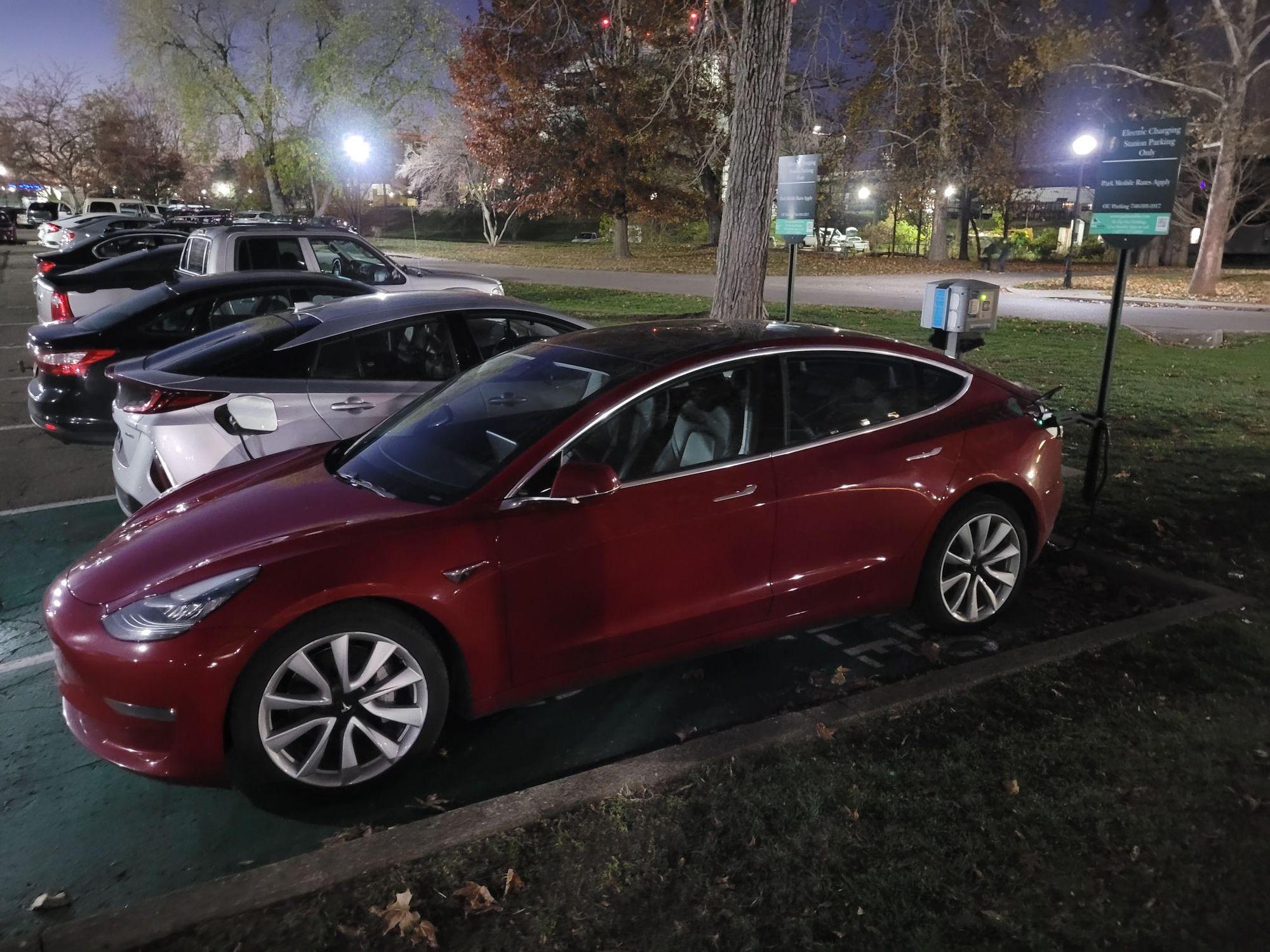 Ohio University - Stocker Center | Athens, OH | EV Station