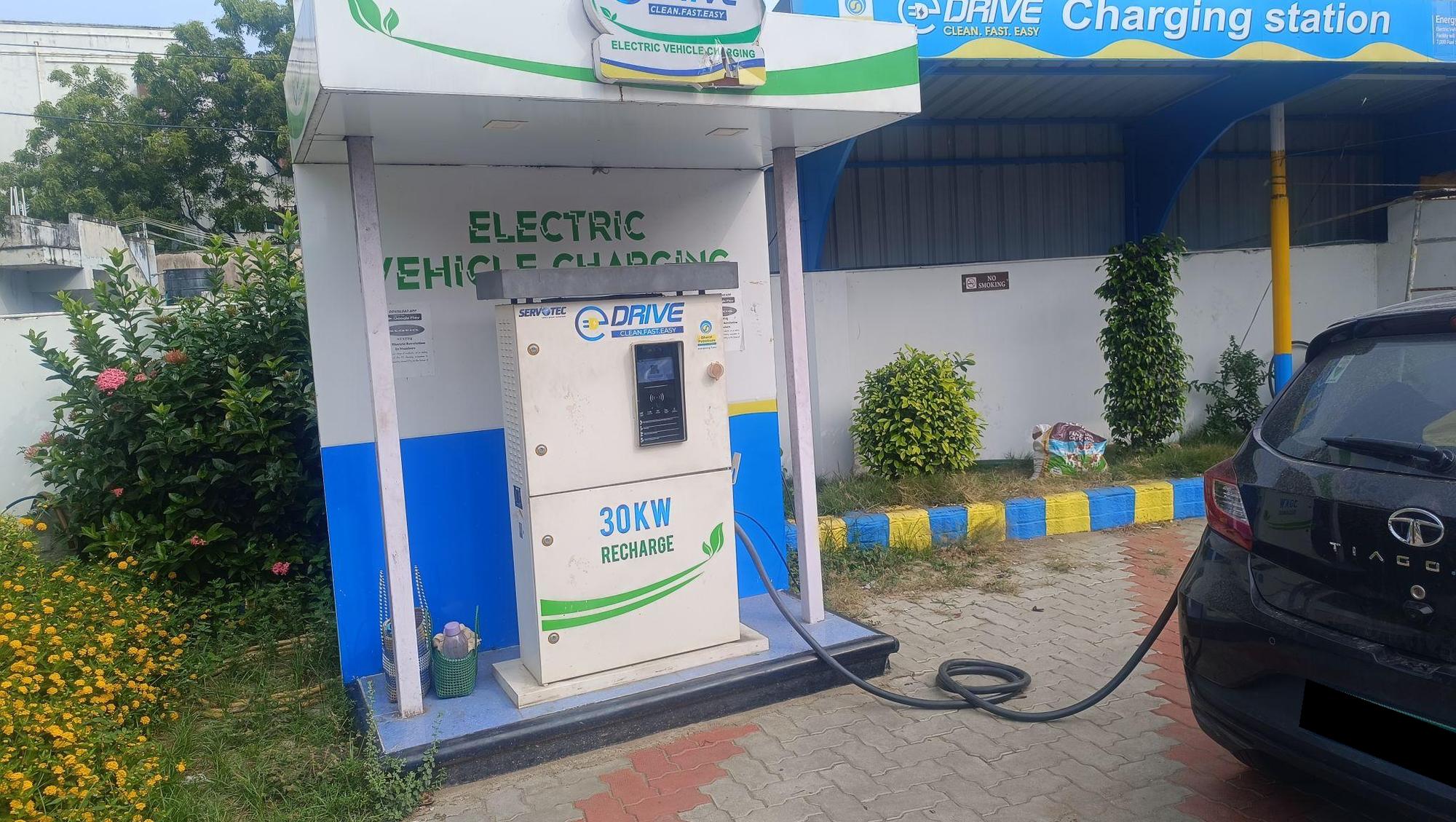 BPCL eDrive | DC 30kW CCS2 Gun | V S Mahadeva Iyer | Tenkasi ...