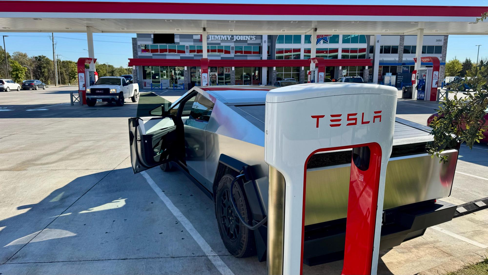 Gateway Gas Station (1) | Euless, TX | EV Station