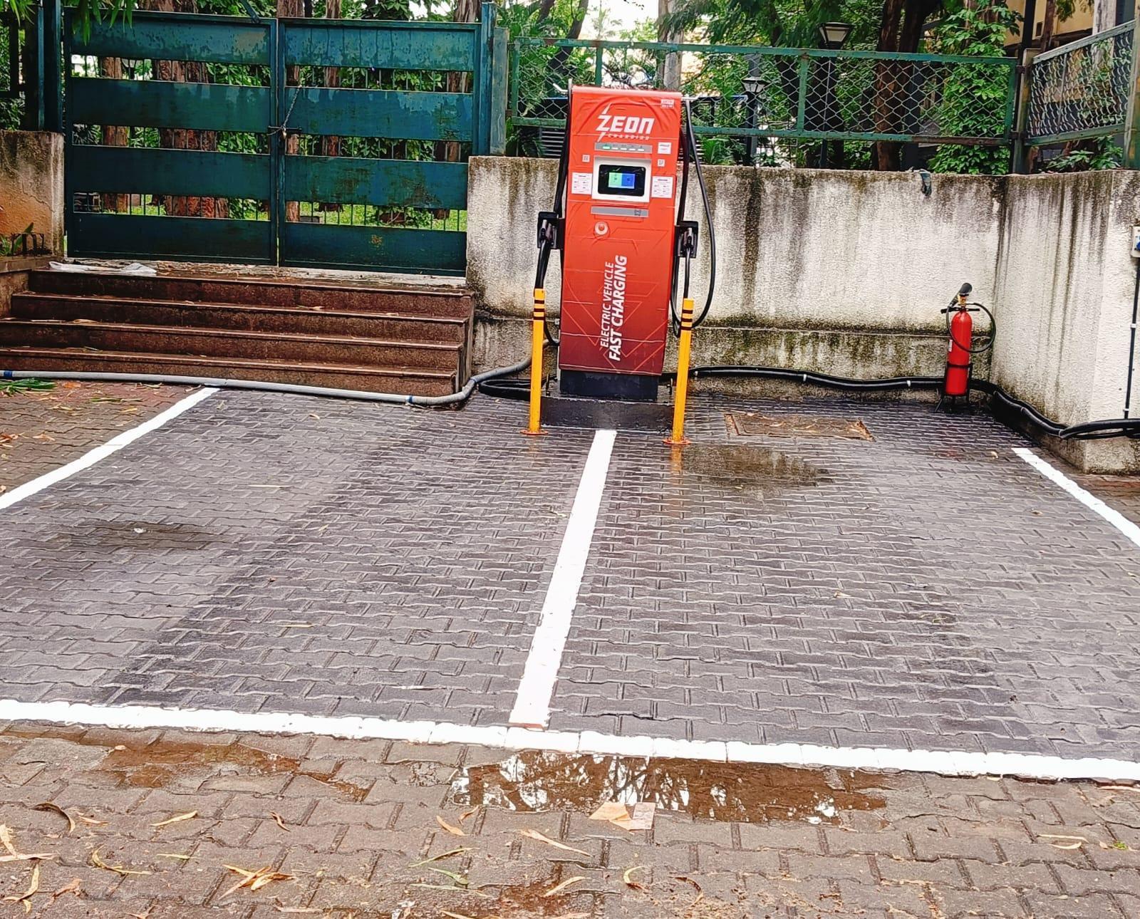 TATA.ev x Zeon | Orion Mall Charging(120kW+60kW) | Bengaluru, KA | EV ...
