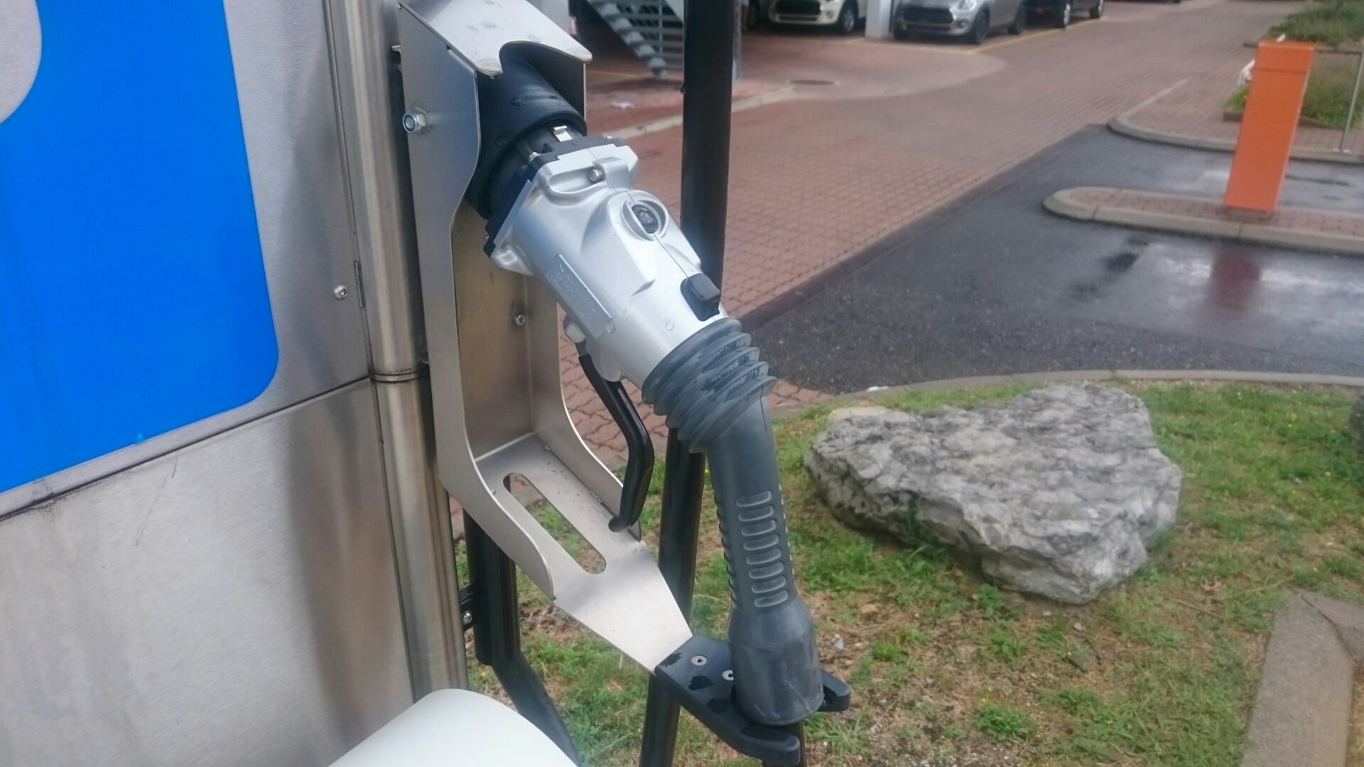 Emil Frey SA | Crissier, VD | EV Station