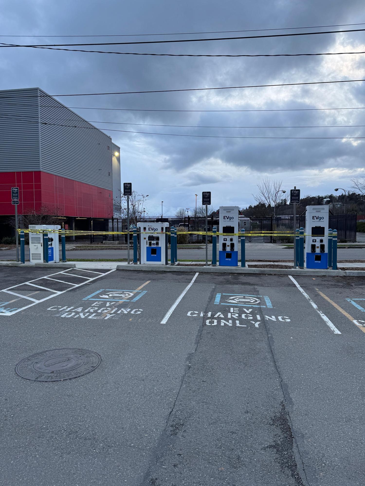Interbay Business Center | Seattle, WA | EV Station