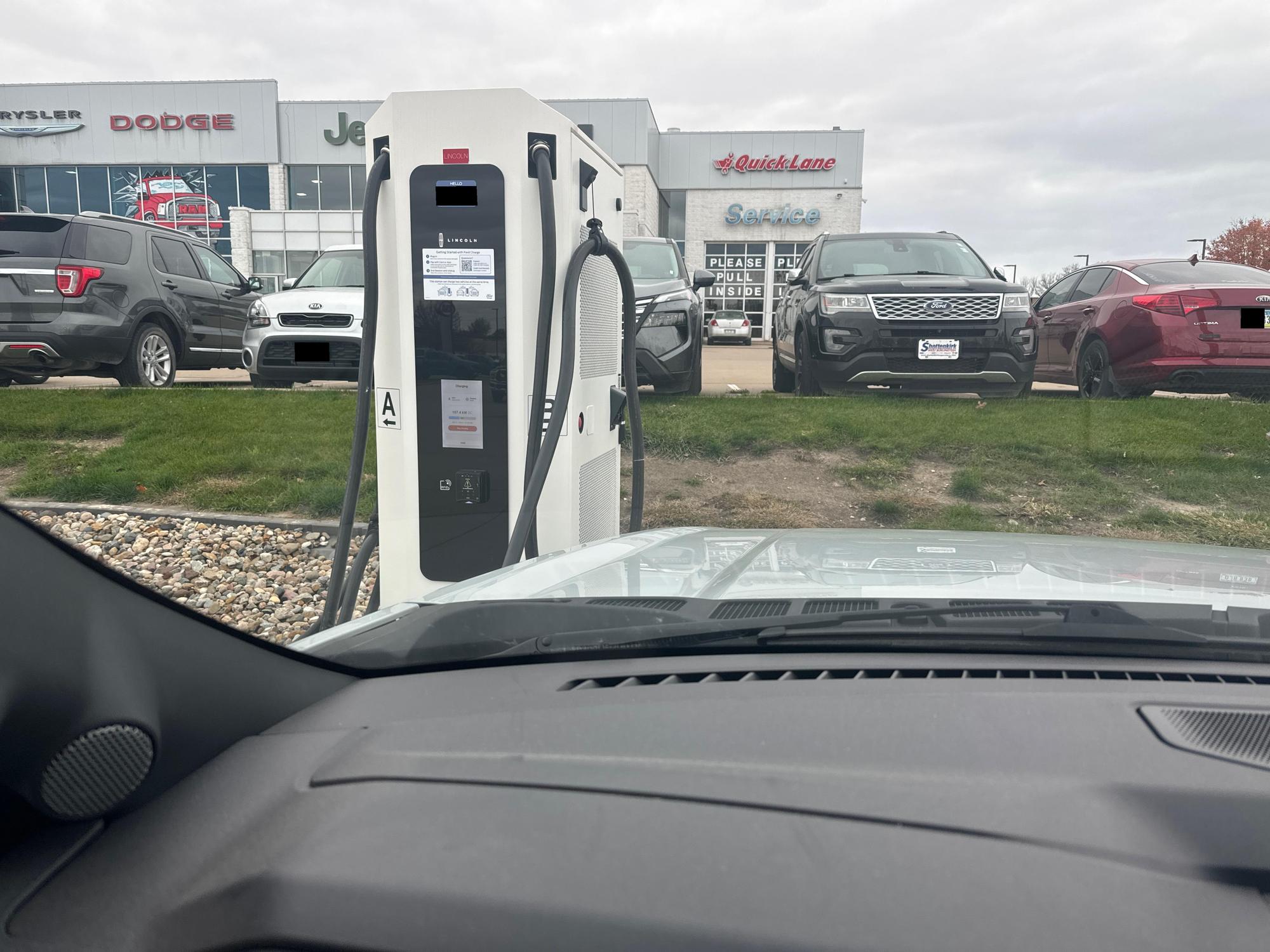 Shottenkirk Ford Lincoln | West Burlington, IA | EV Station