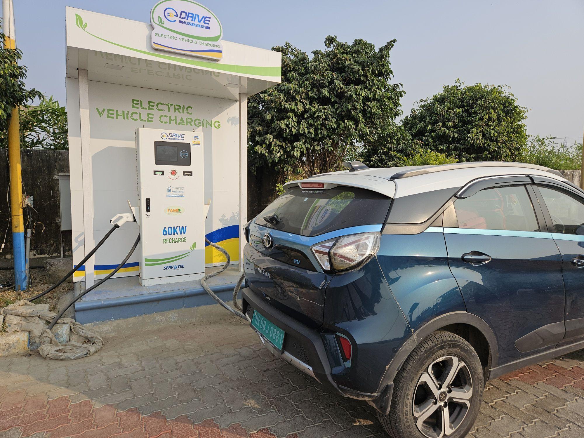 Shri Ram Filling Station, Dabra Bypass, Gwalior - Jhansi Highway ...