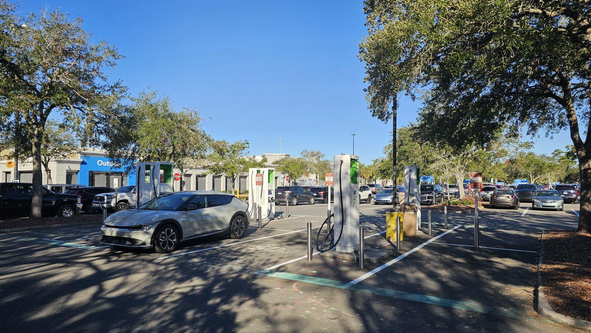 Walmart Supercenter | Ormond Beach, FL | EV Station