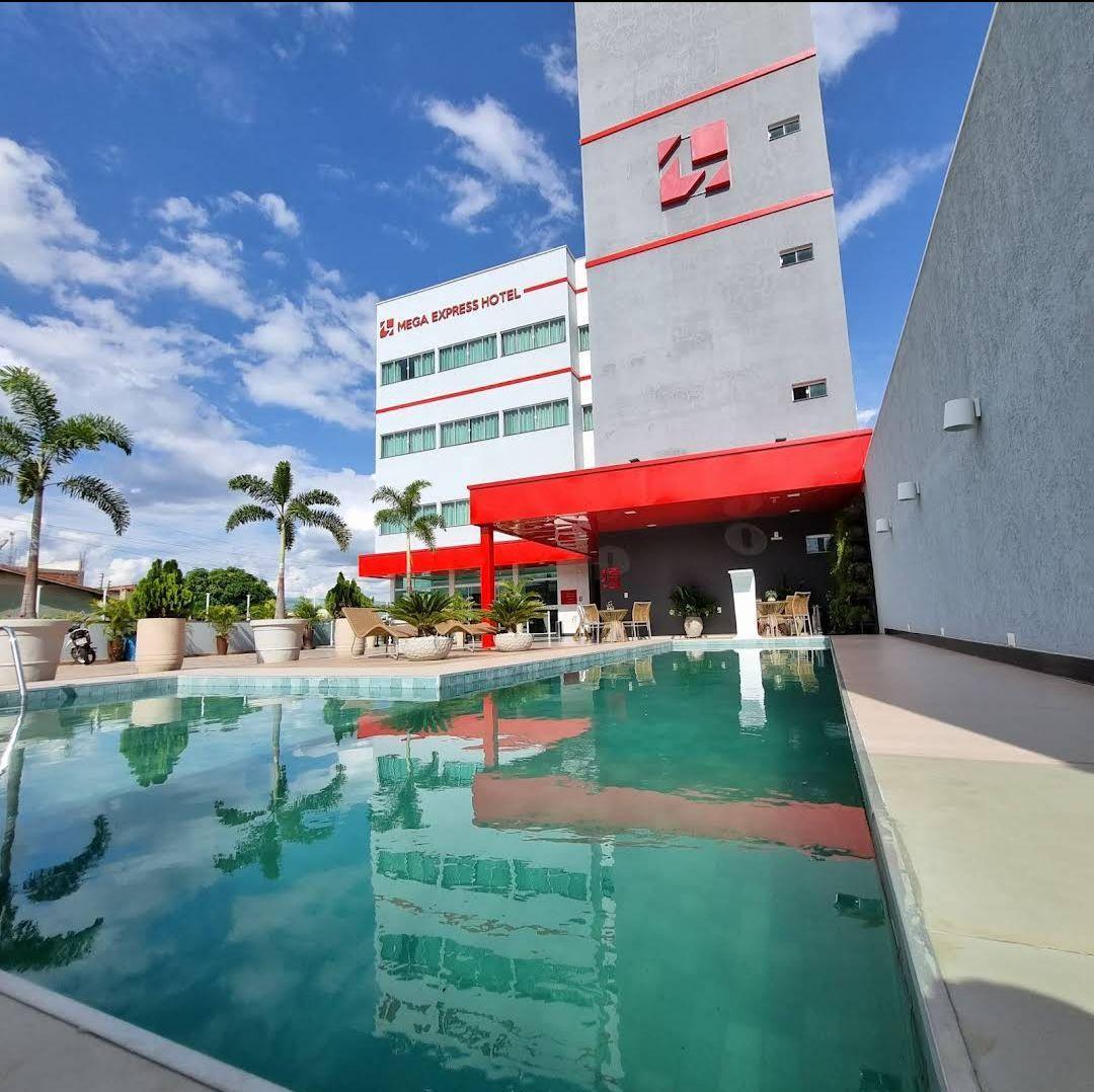 Mega Express Hotel | Av. Benedito Lopes, 1046, São Raimundo Nonato - PI ...