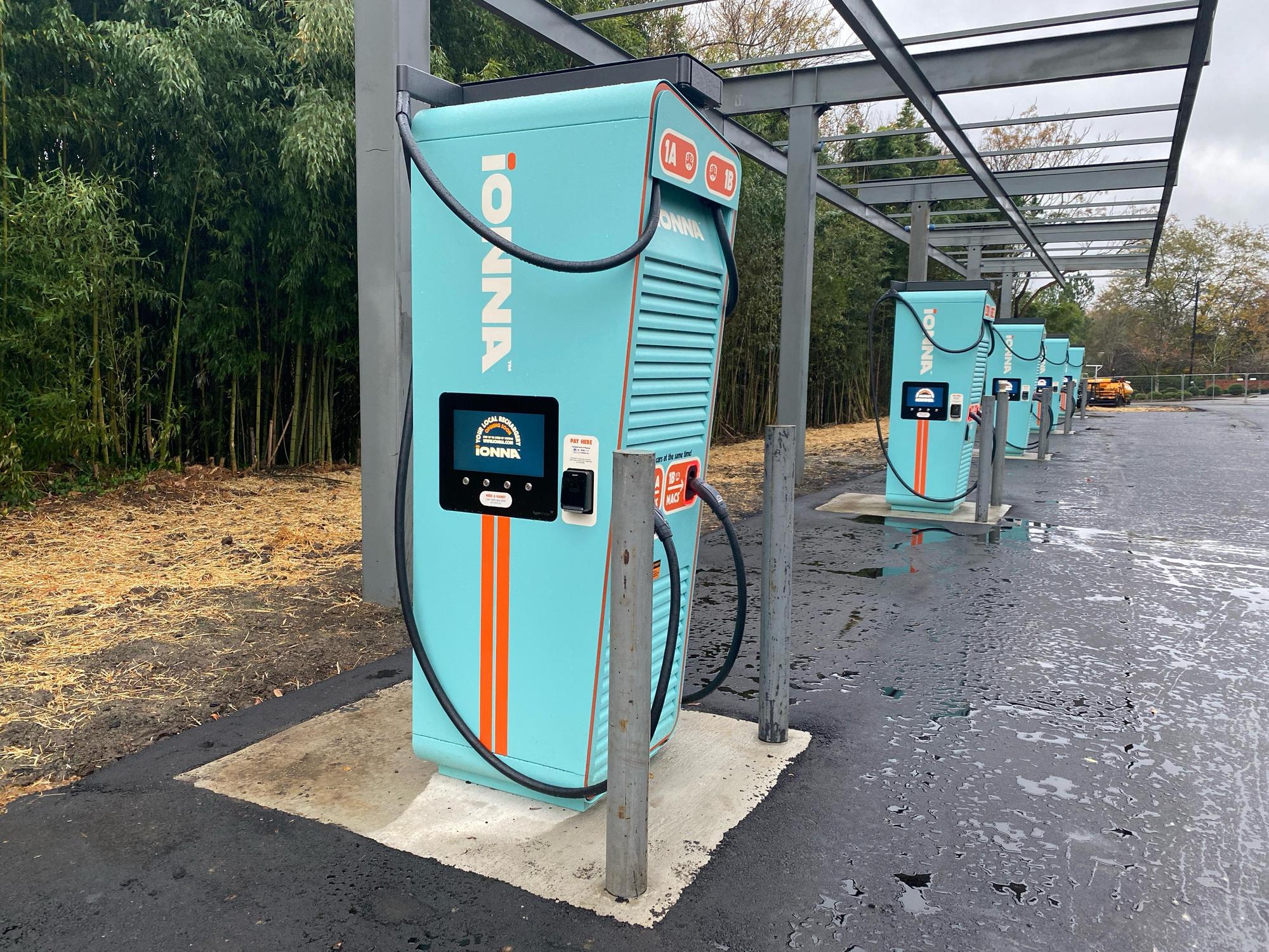 IONNA Apex, NC Rechargery - N Salem St | Apex, NC | EV Station